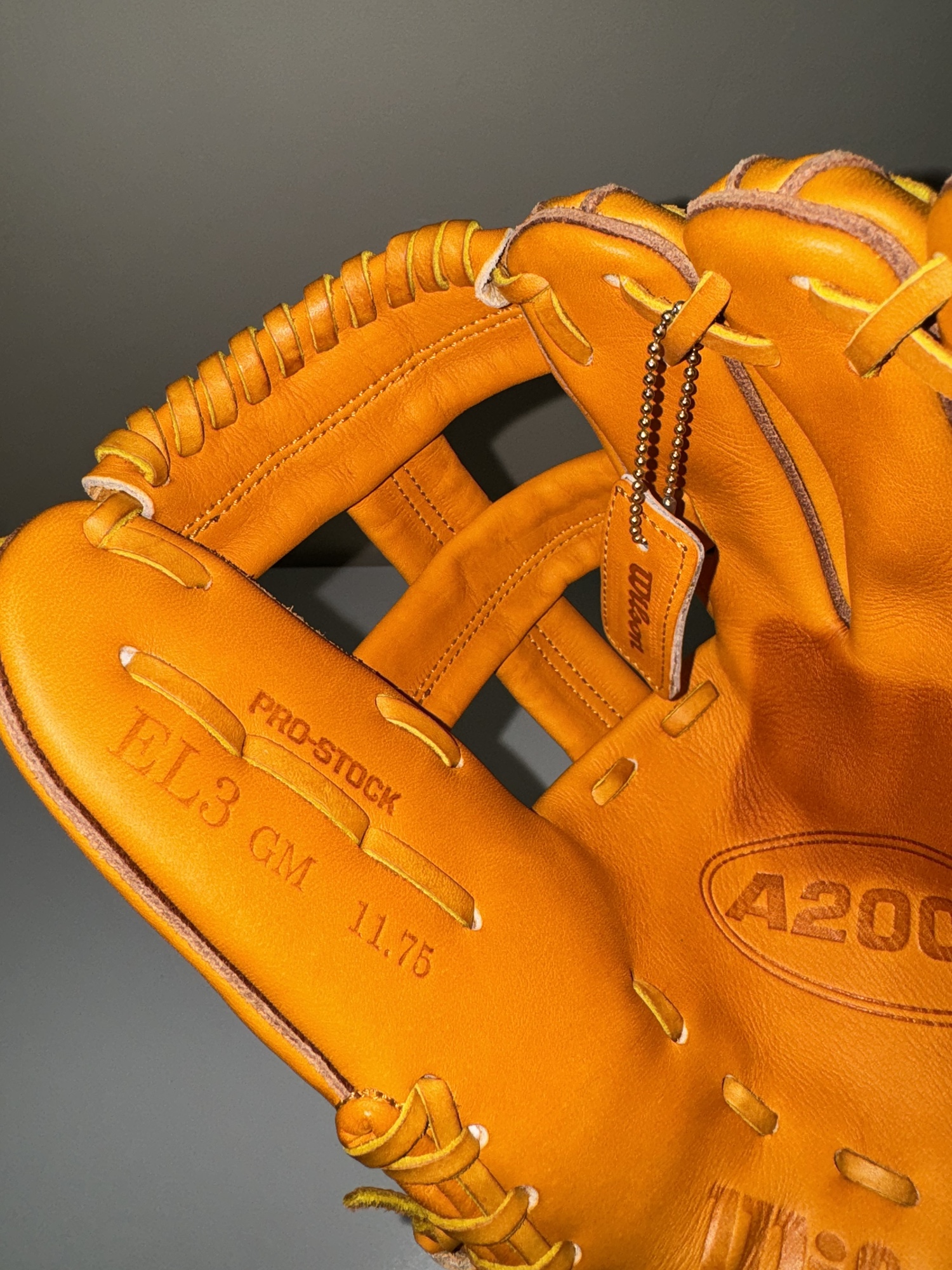 Wilson A2000 EL3 11.75” Infield | SidelineSwap