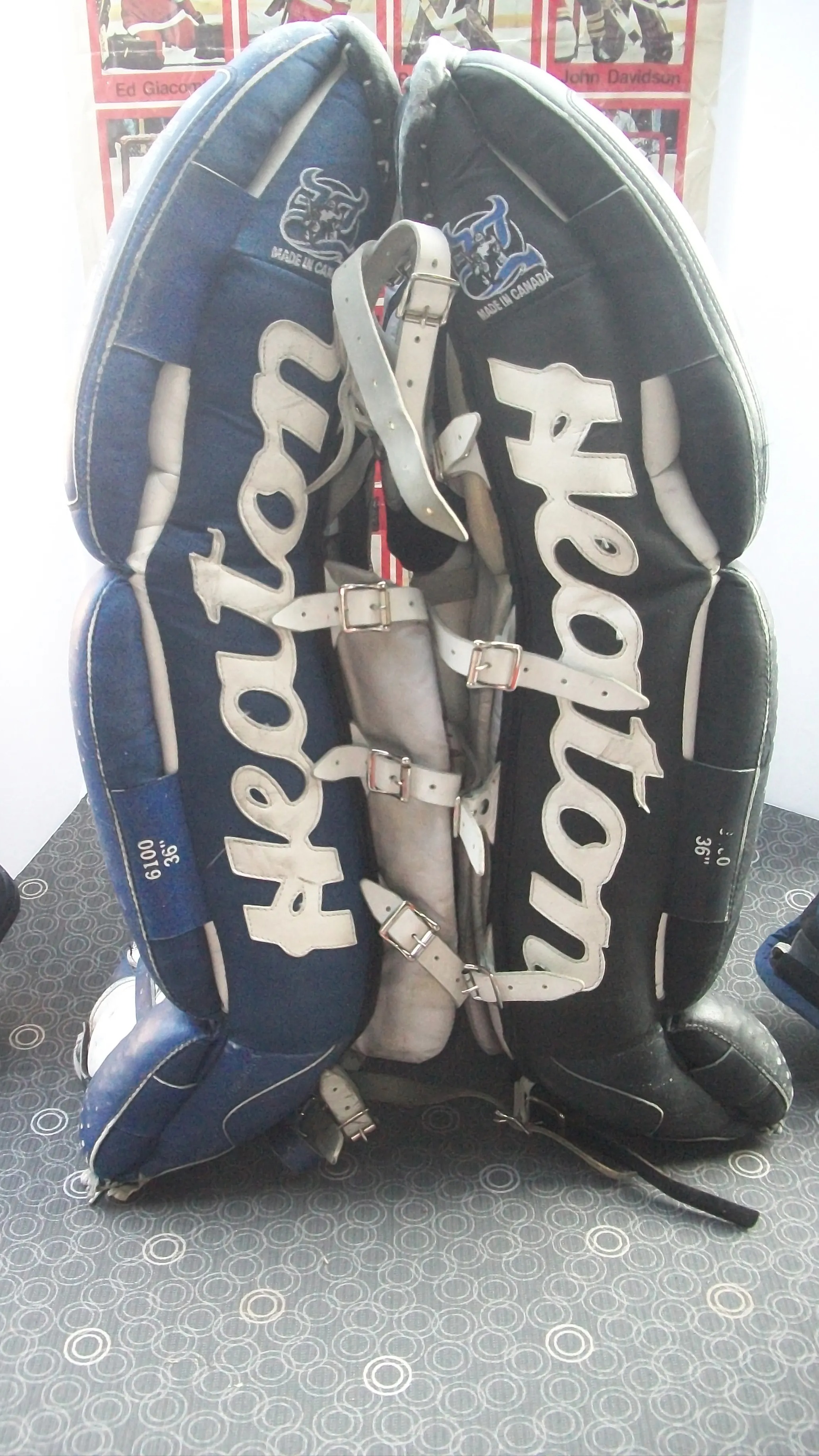 Used 36" Heaton Regular Helite 4 Goalie Full Set in White Blue Black ...