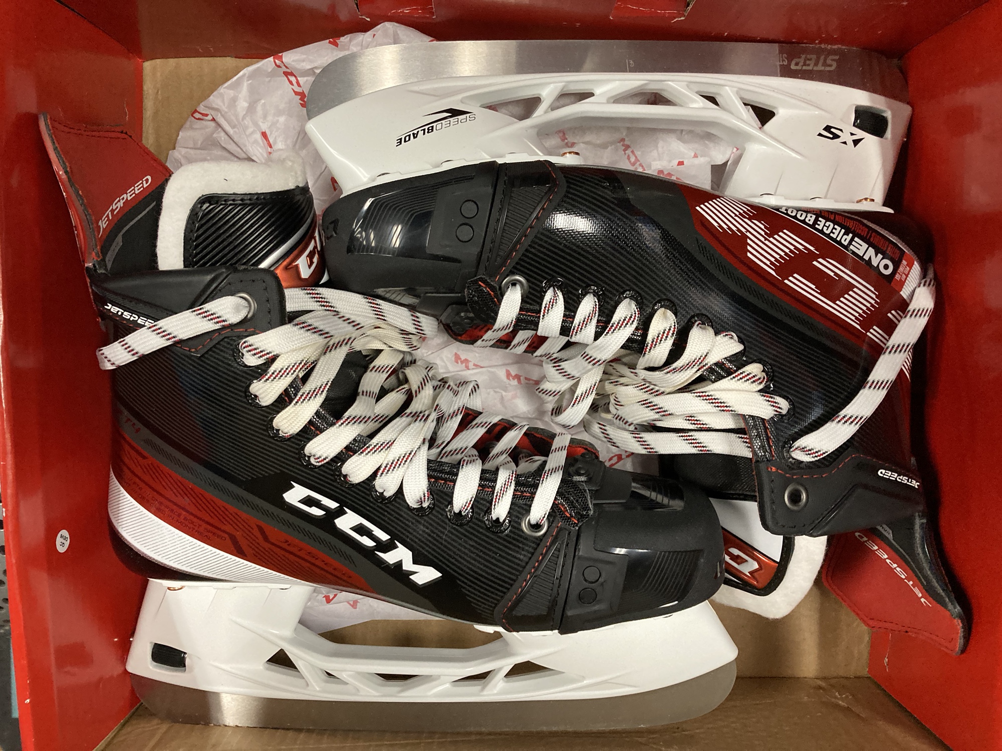 CCM Jetspeed FT4 Skate Size 9D | SidelineSwap
