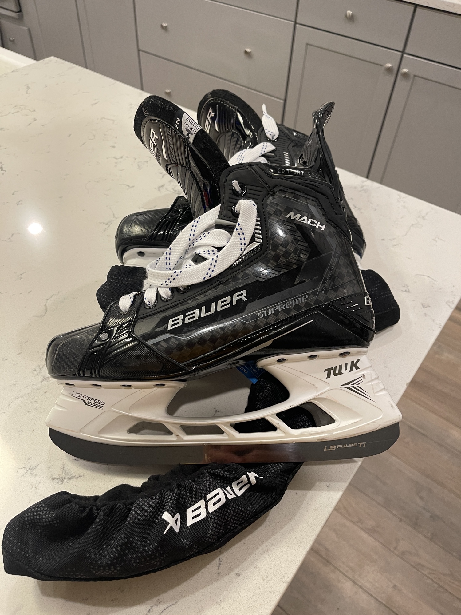 BAUER SUPREME MACH ICE HOCKEY SKATES - SENIOR | SidelineSwap