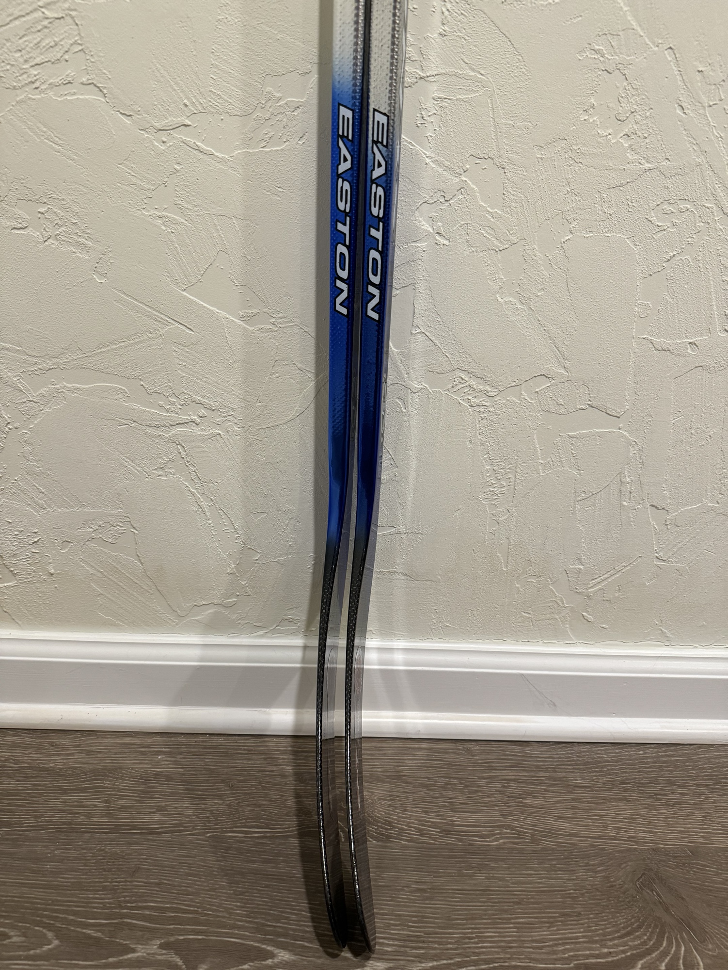 Easton Synergy SL Hockey Stick - Forsberg/ PM9 - 100 Flex - RH - Brand ...
