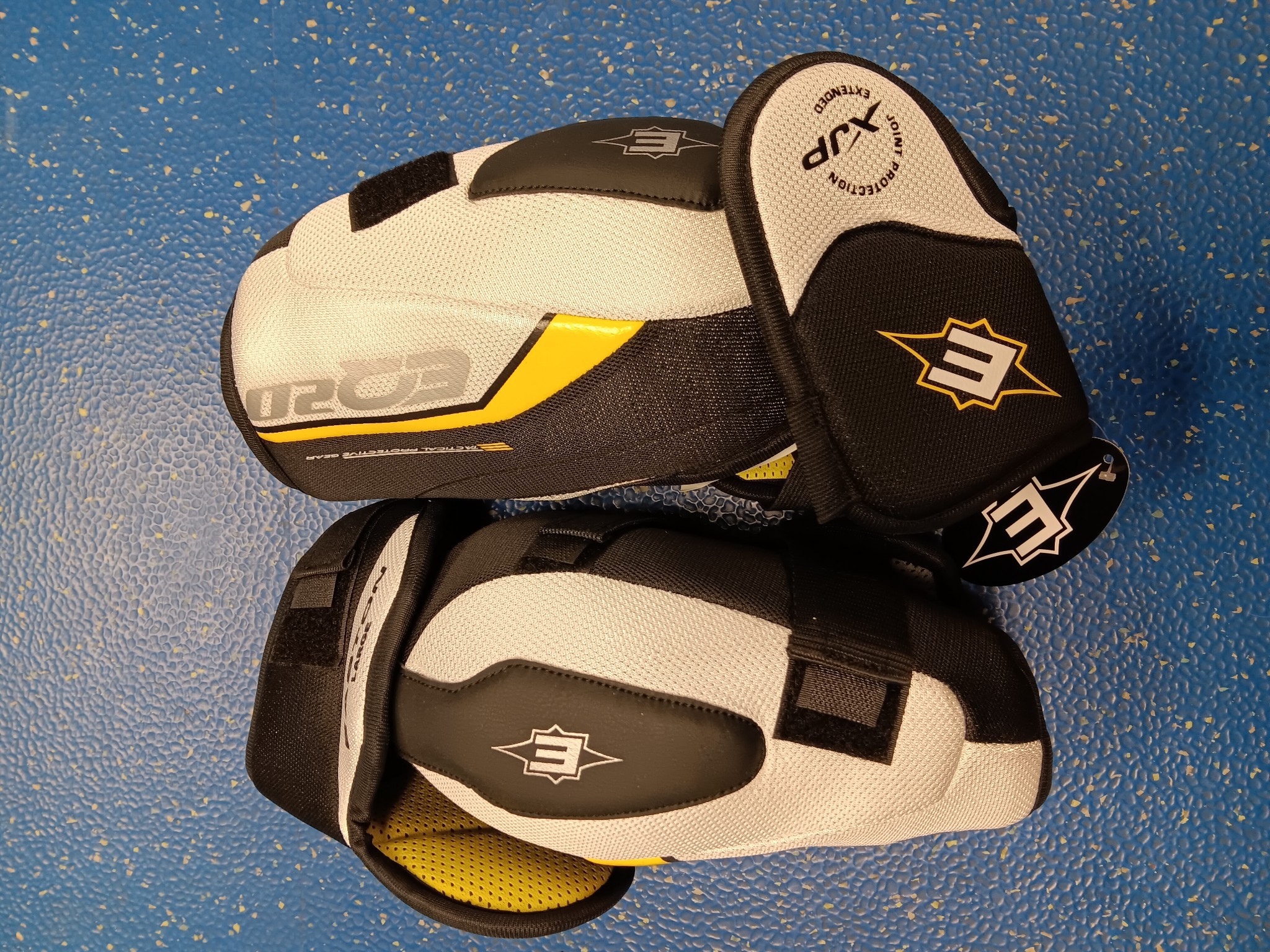 Junior New Large Easton Synergy EQ 20 Elbow Pads | SidelineSwap