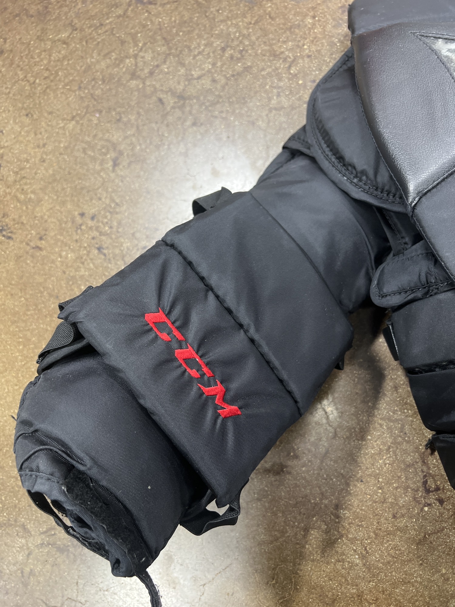 Used Medium CCM AB Pro Goalie Chest Protector | SidelineSwap