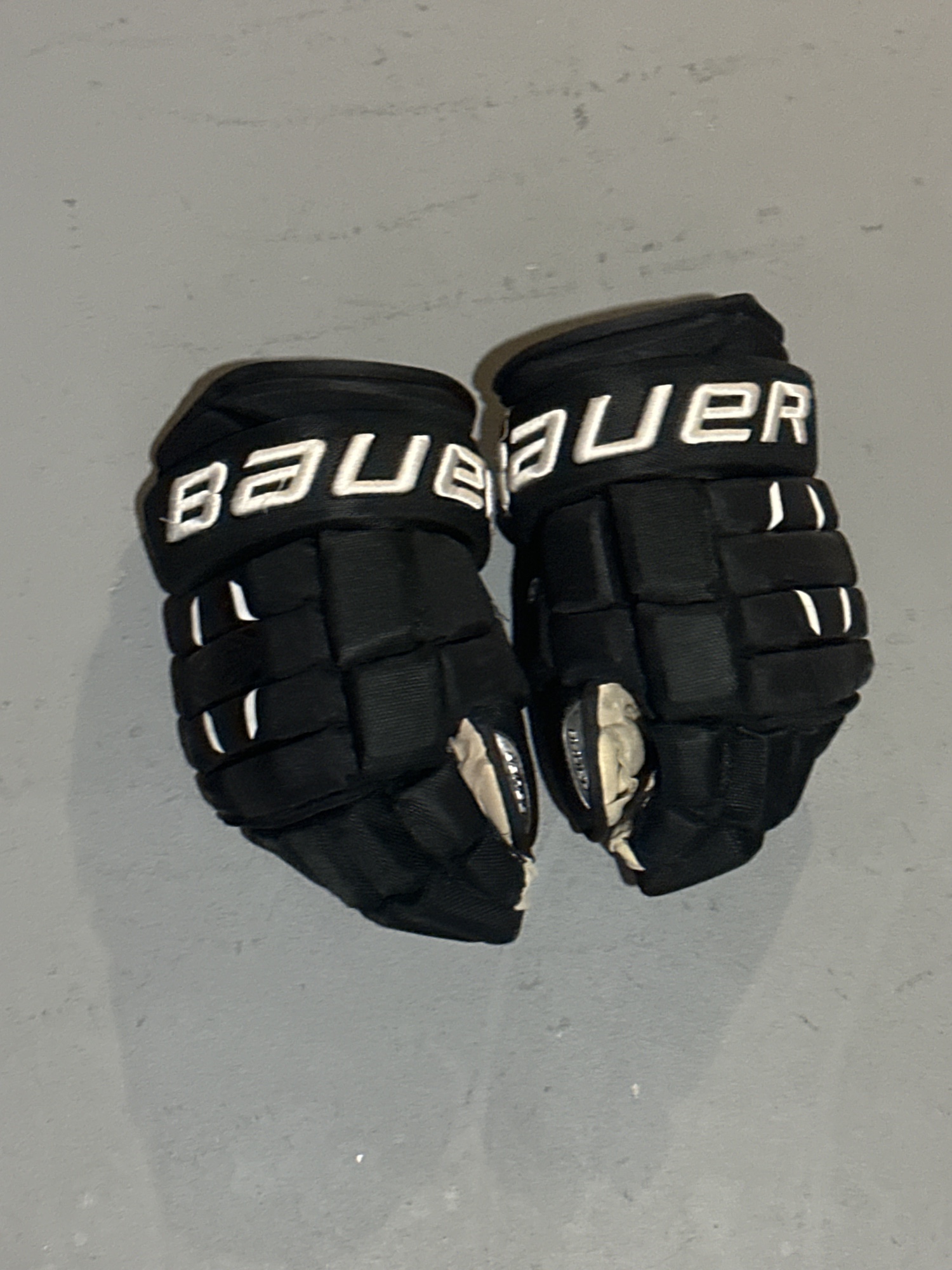 Bauer 14" Pro Series Gloves | SidelineSwap