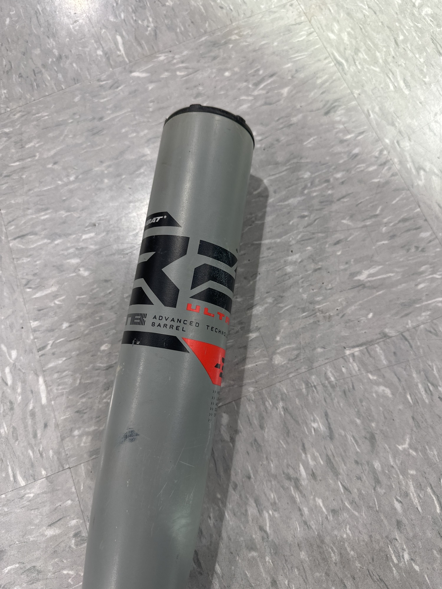 Used BBCOR Certified Combat B2 Ultra Composite Bat 33" (-3) | SidelineSwap