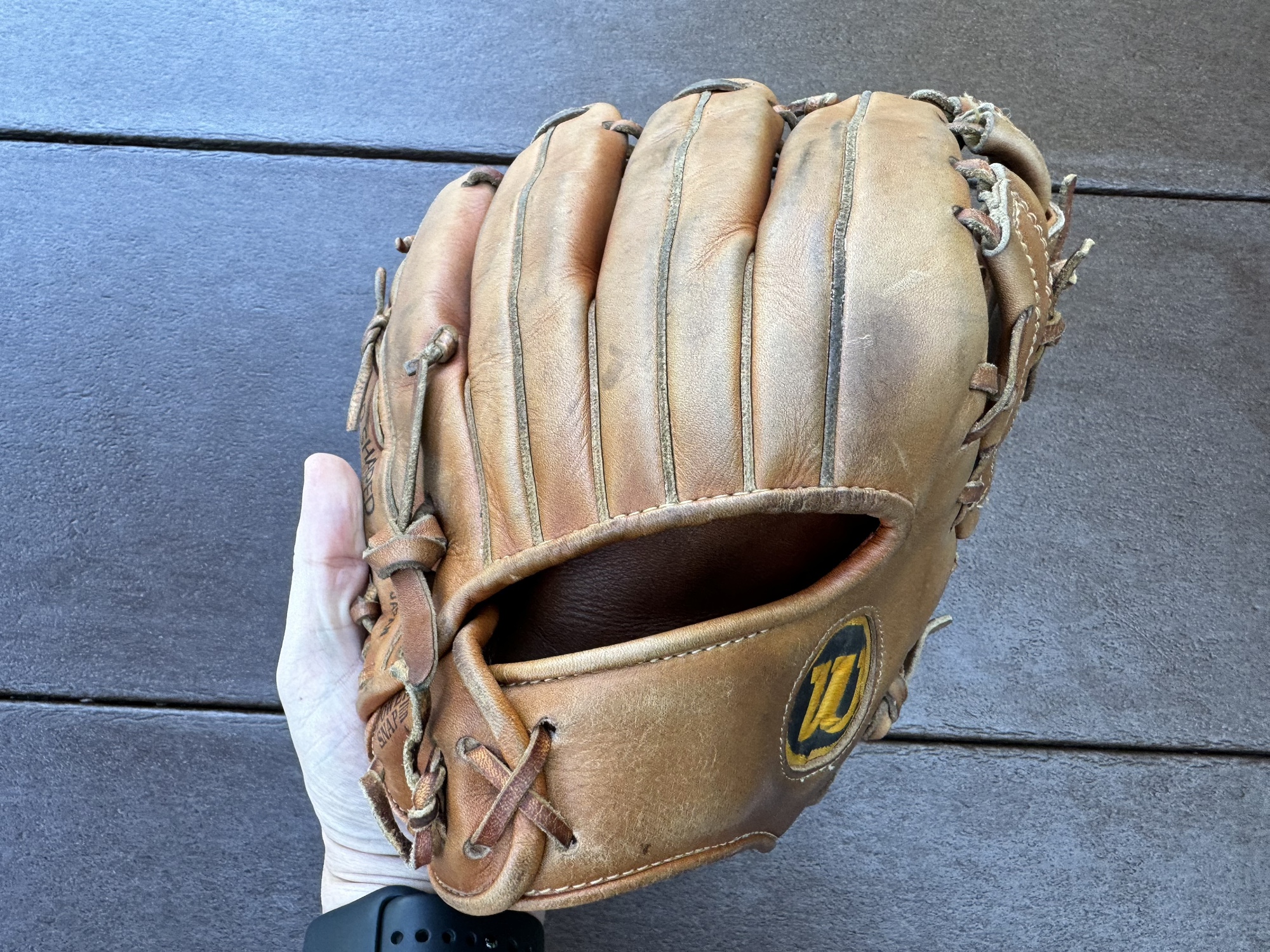 Wilson A2000 - INF Baseball Glove 11” Made in Japan | SidelineSwap