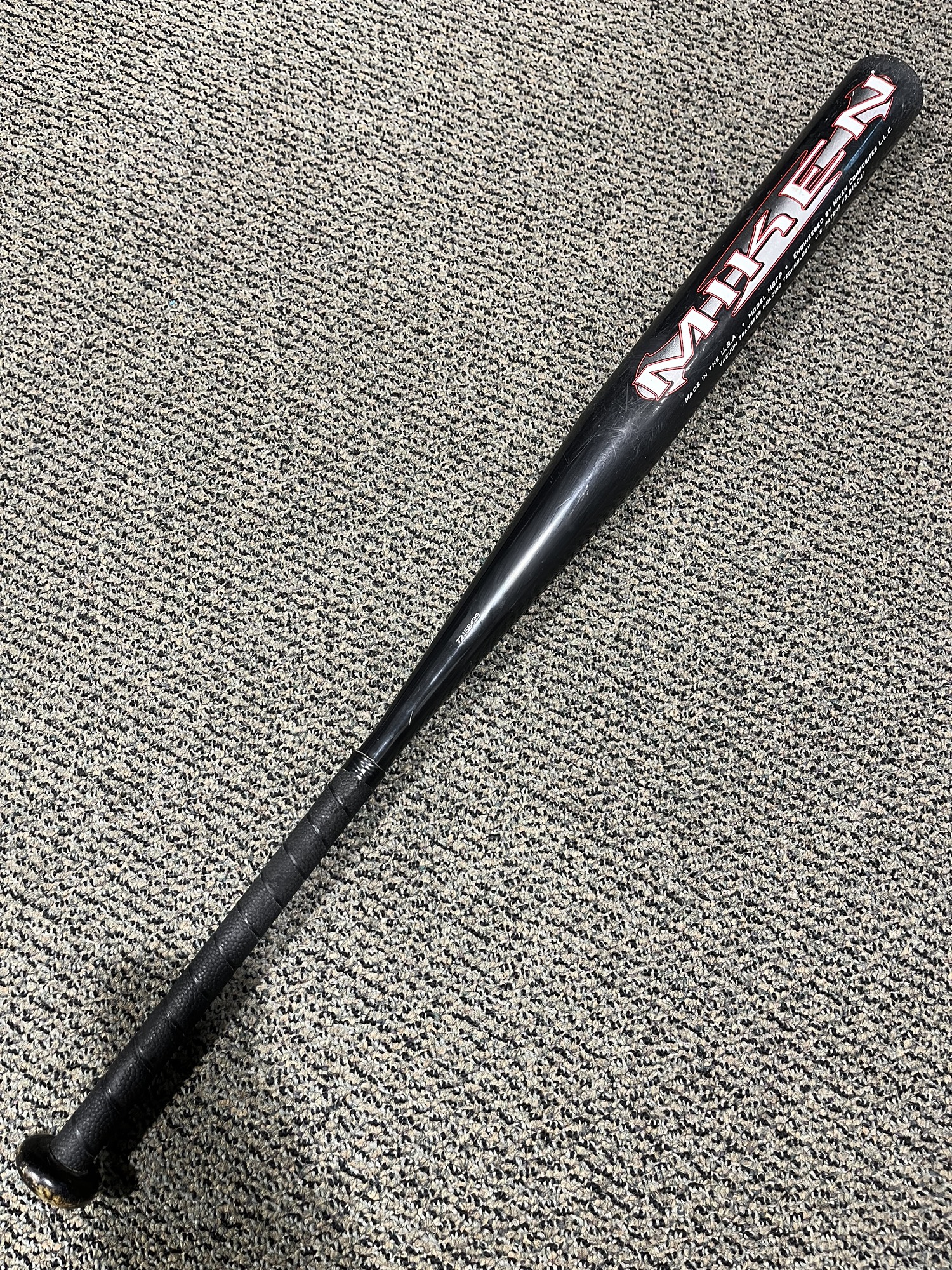 Used Miken Freak Composite Bat -4 30OZ 34" | SidelineSwap