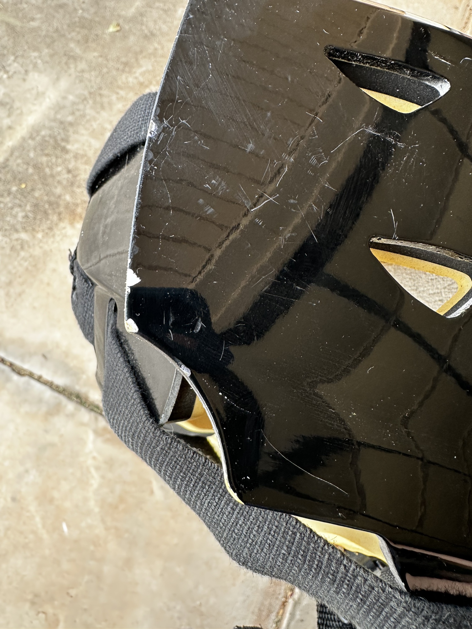 Itech Profile 4601L Goalie Mask | SidelineSwap