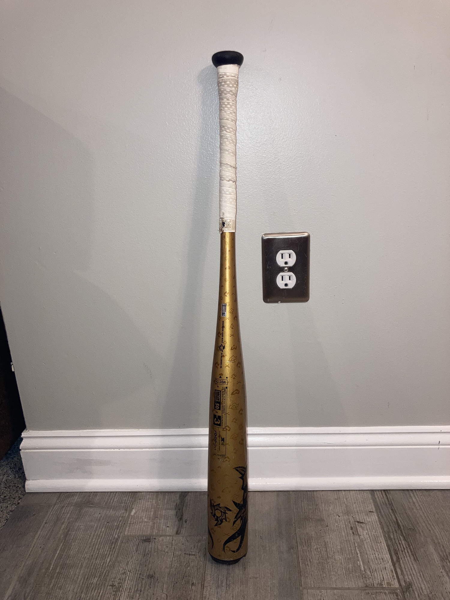 2023 Alloy (-3) 28 oz 31" Voodoo Bat | SidelineSwap