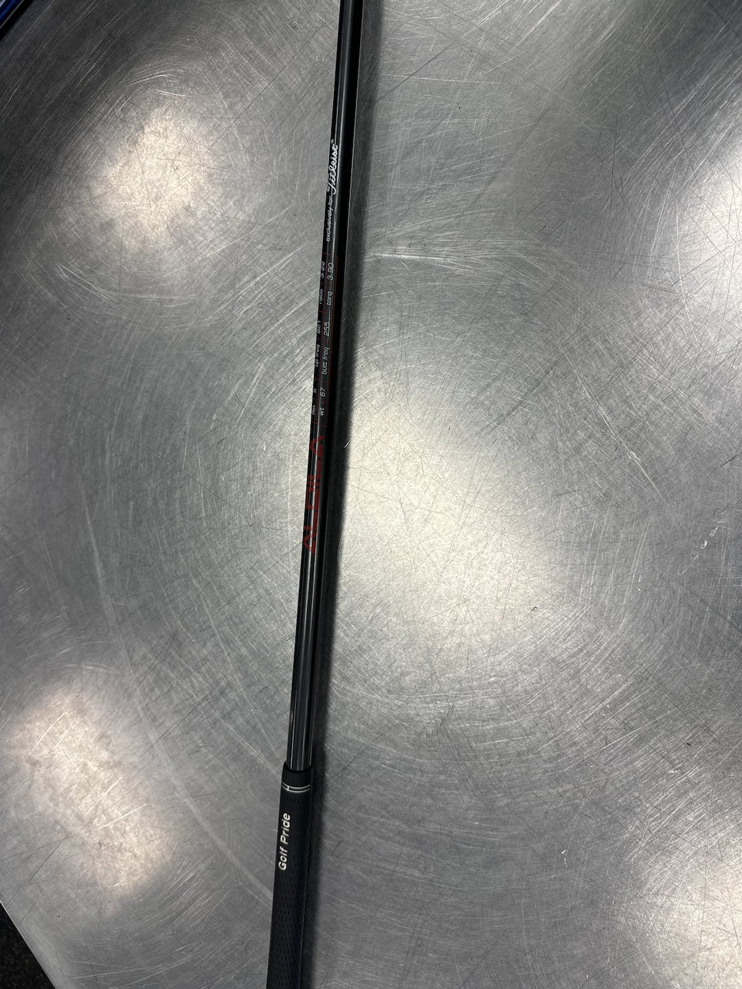 Used Titleist 907 D2 9.5 Degree Stiff Flex Graphite Shaft Drivers ...