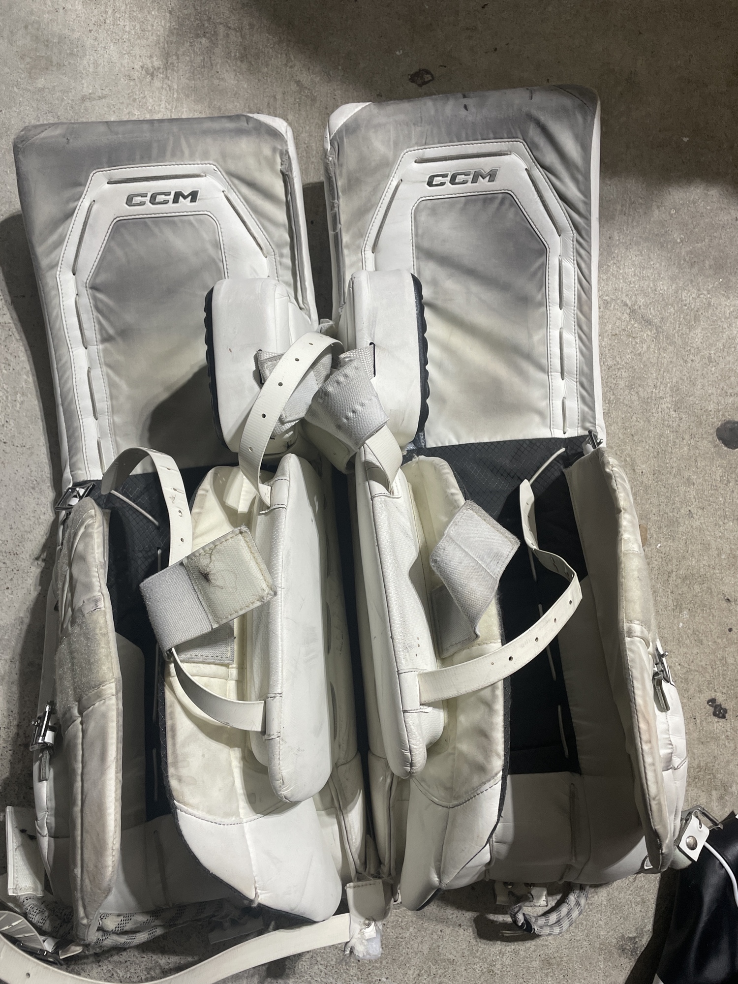 CCM Axis 2 Pro Return Custom Set | SidelineSwap