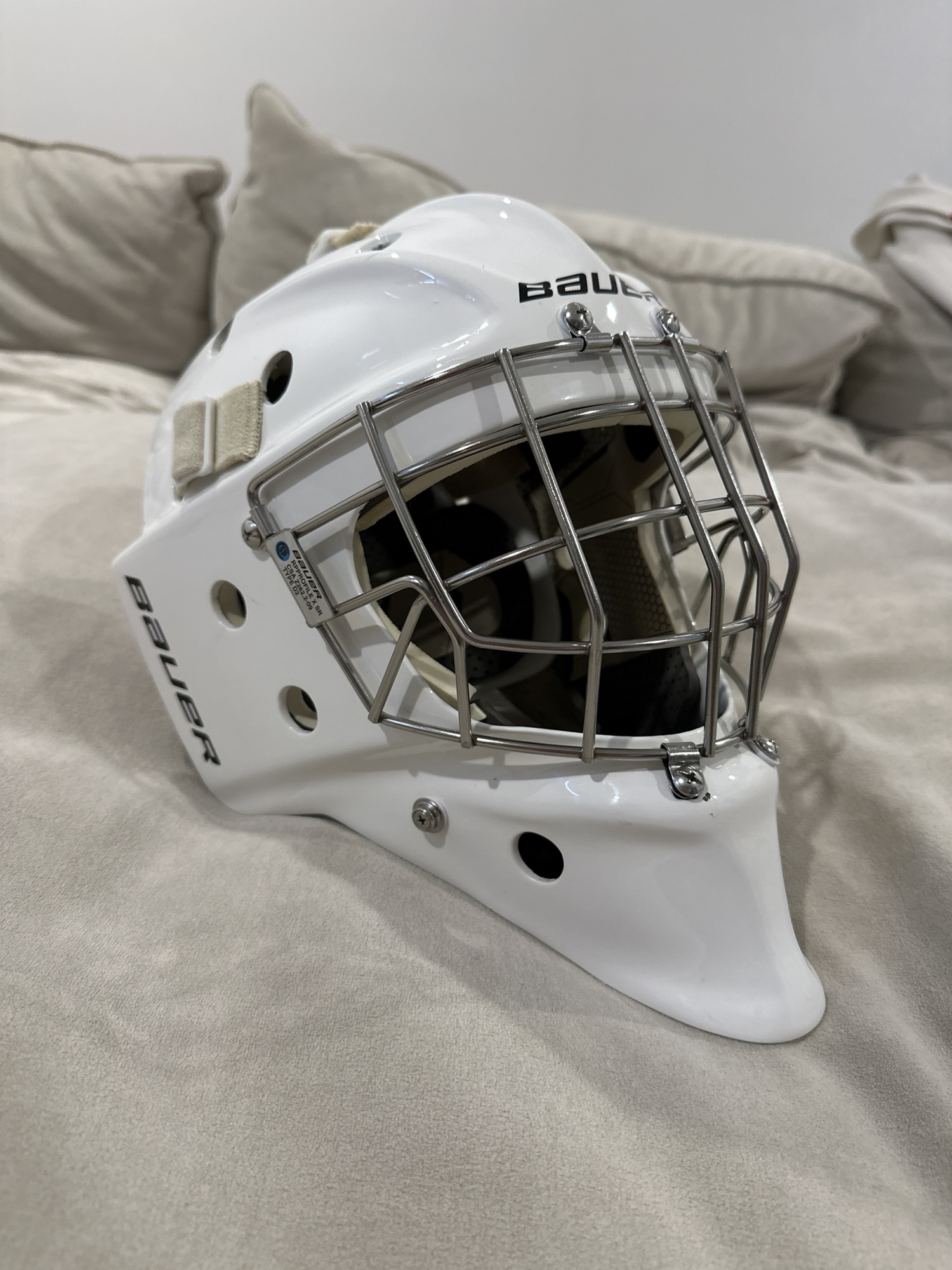 Bauer 960 XPM Goalie Mask M/L | SidelineSwap