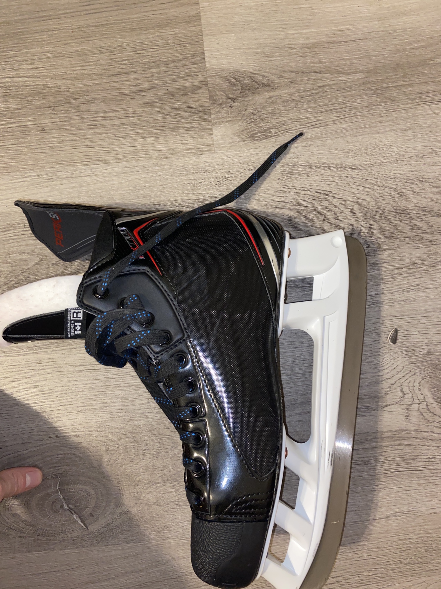 Used Graf Regular Width Size 9 PeakSpeed PK7700 Hockey Skates ...