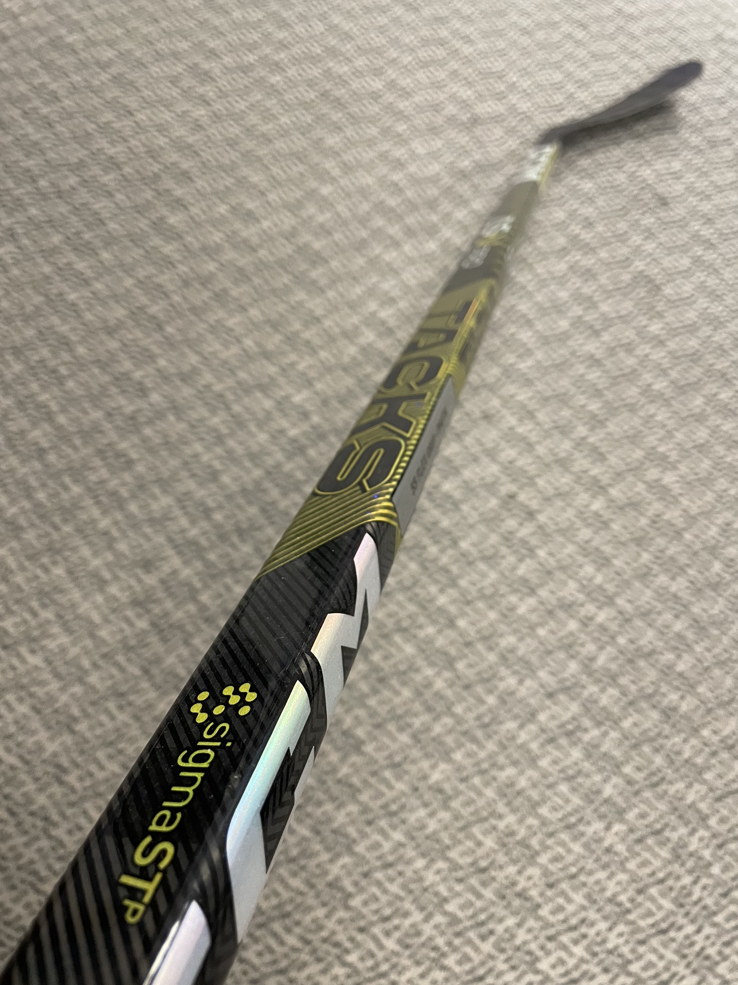 CCM AS-V Pro 55 Flex P90TM Curve right hand stick | SidelineSwap