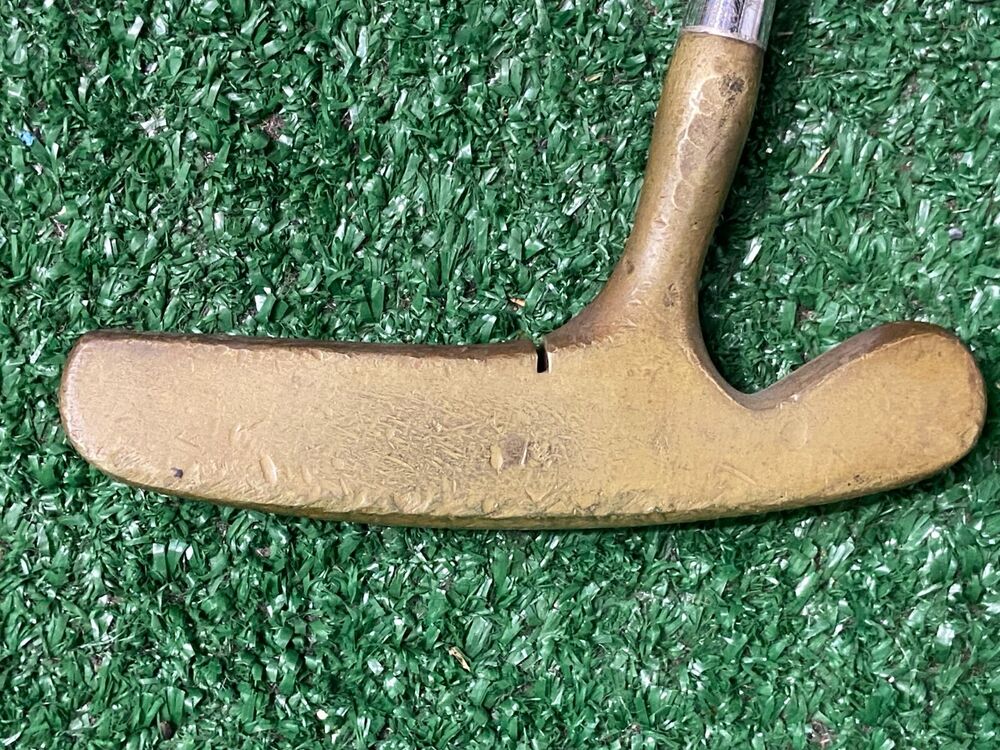 Bullseye Offset Putter Acushnet RH Fluted Steel 34.5 Inches With New ...