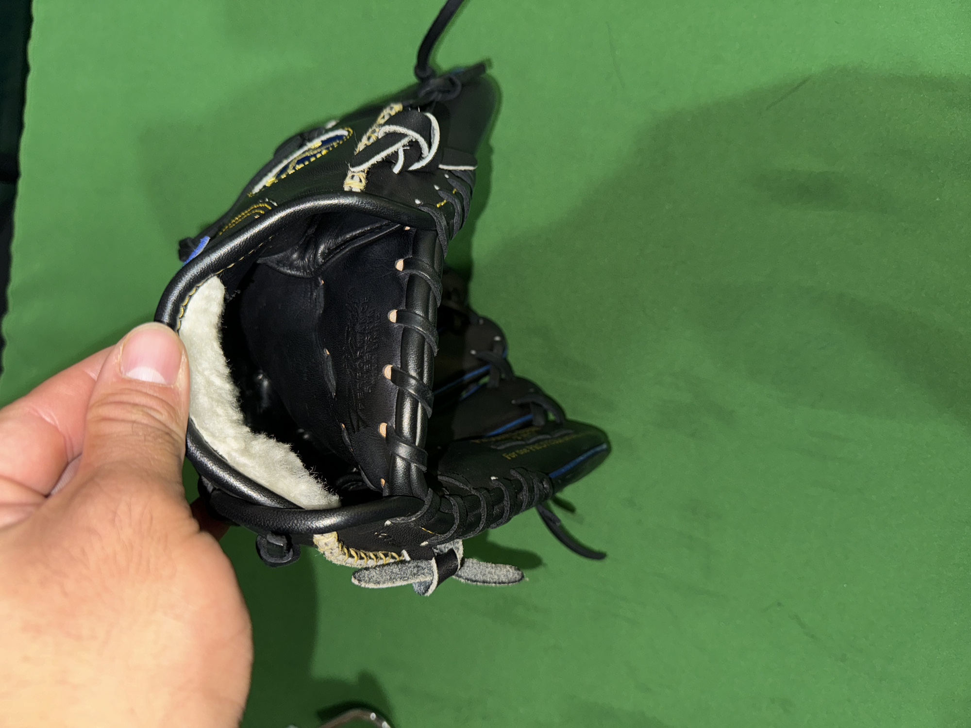 2023 Infield 11.5" Pro Preferred Baseball Glove | SidelineSwap