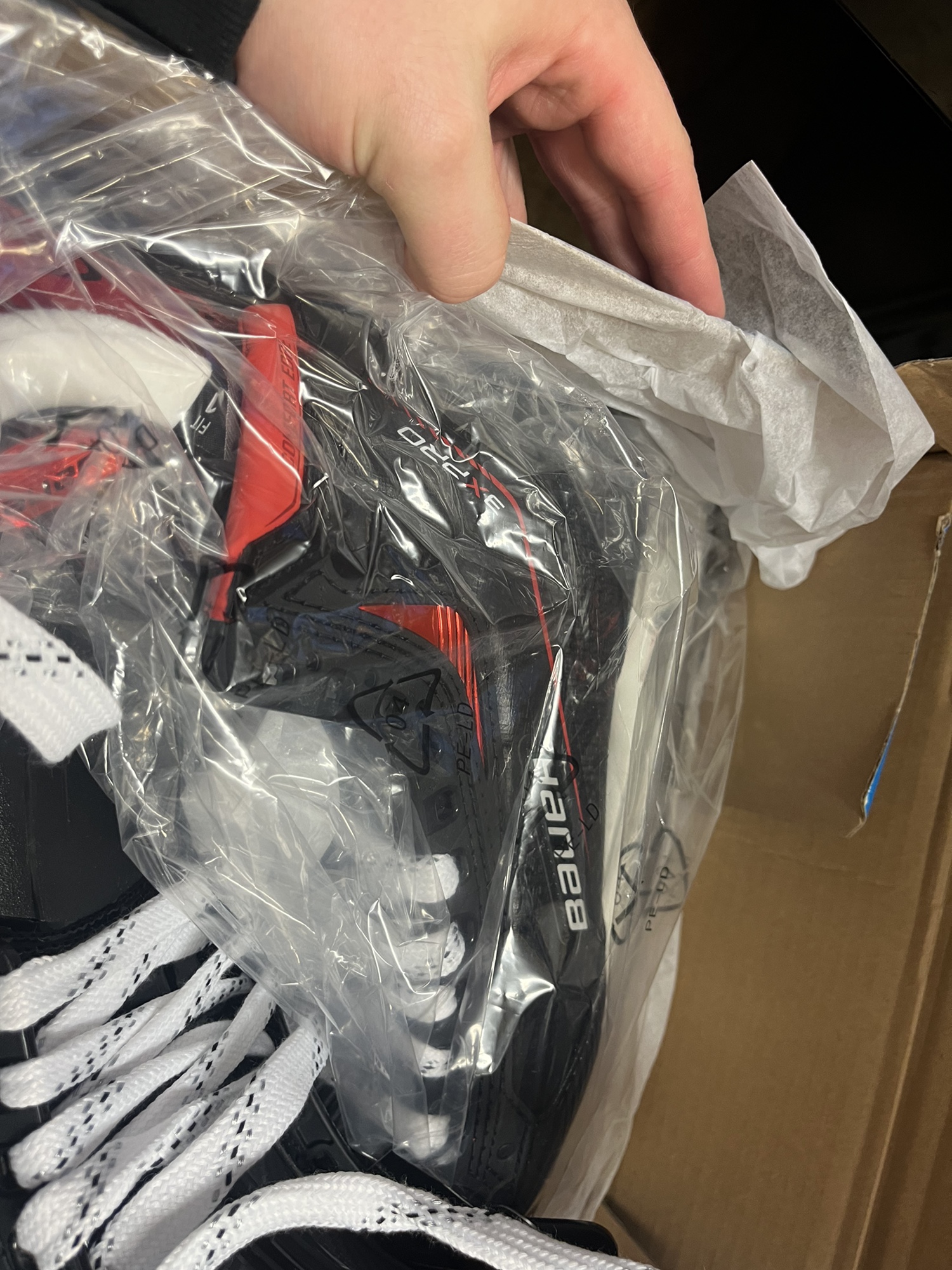 New Bauer Size 10 Vapor 3X Pro Hockey Skates | SidelineSwap