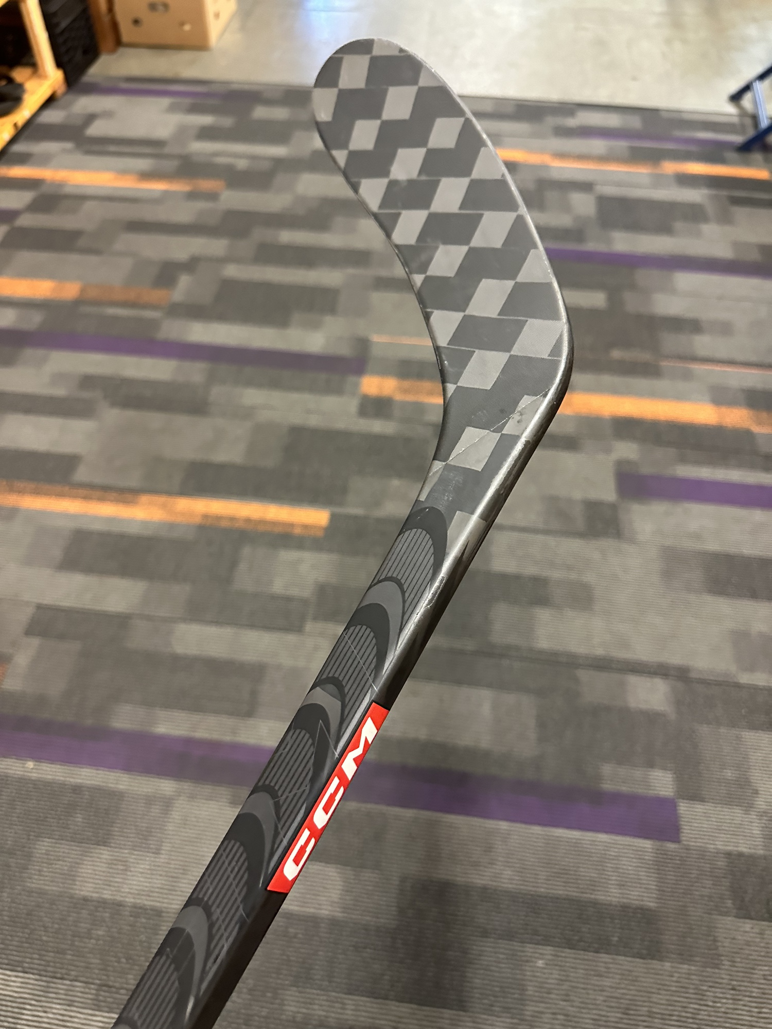 Ccm jetspeed ft5 pro black P28 75 Flex Left | SidelineSwap