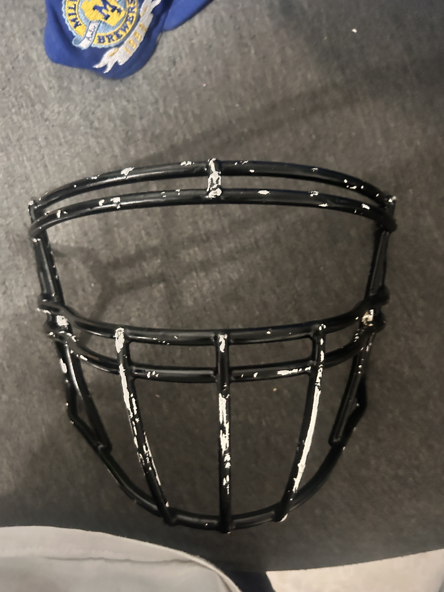 Football fase mask | SidelineSwap