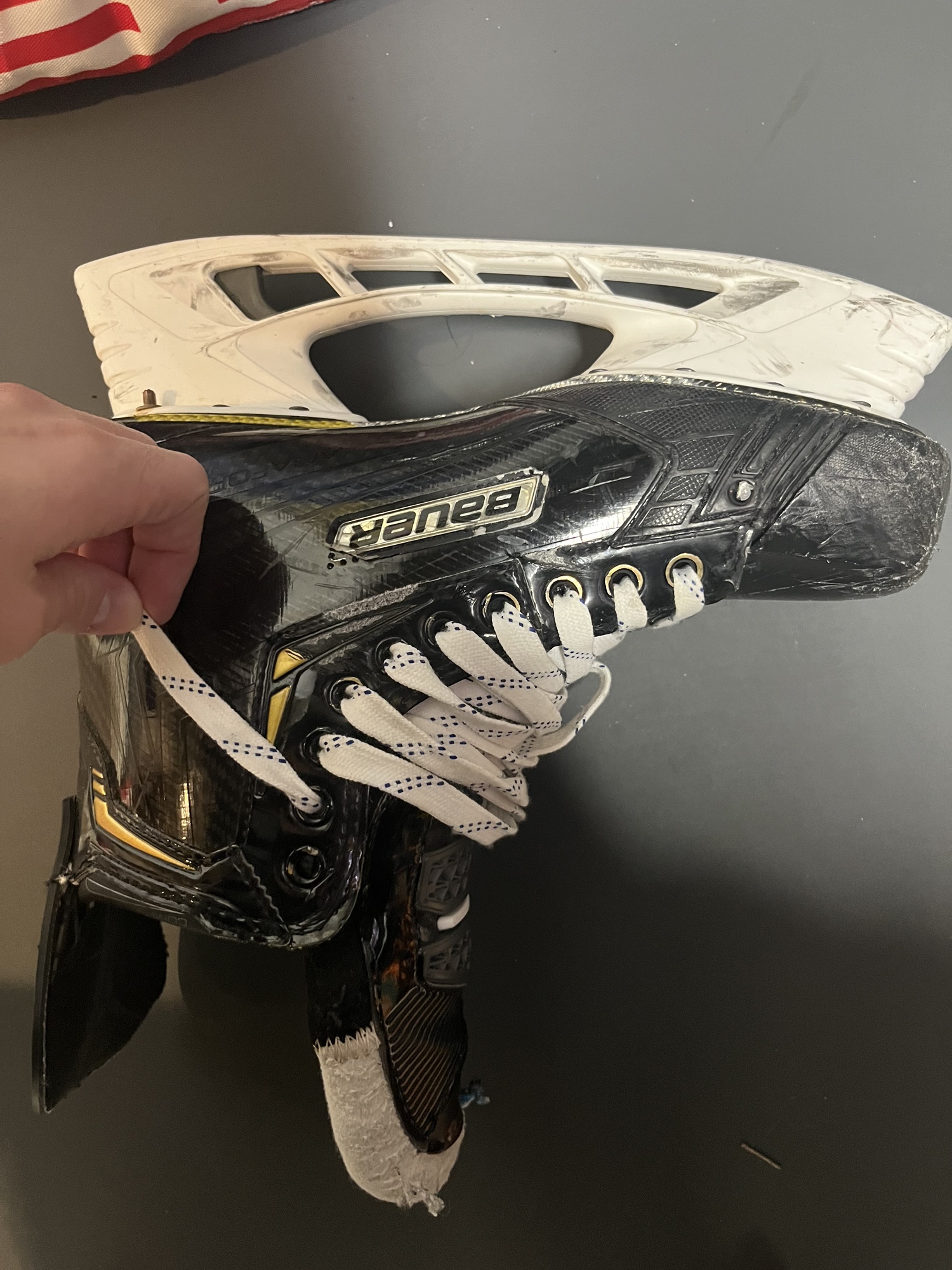 Senior Used Bauer Supreme 2S Pro Hockey Skates Regular Width Pro Stock ...