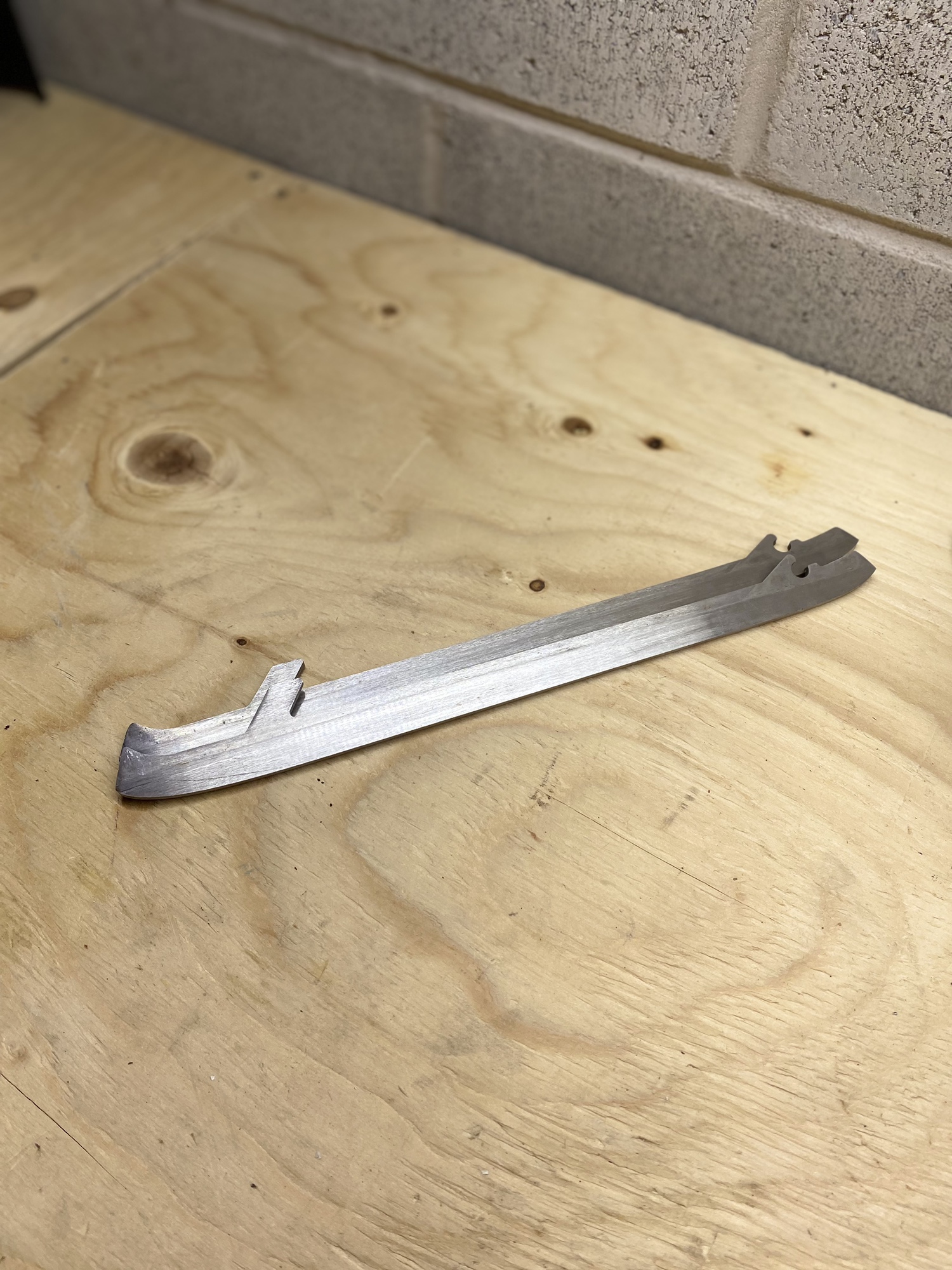 Senior Graf Wide Width Size 9 Ultra G50 Hockey Goalie Skates | SidelineSwap