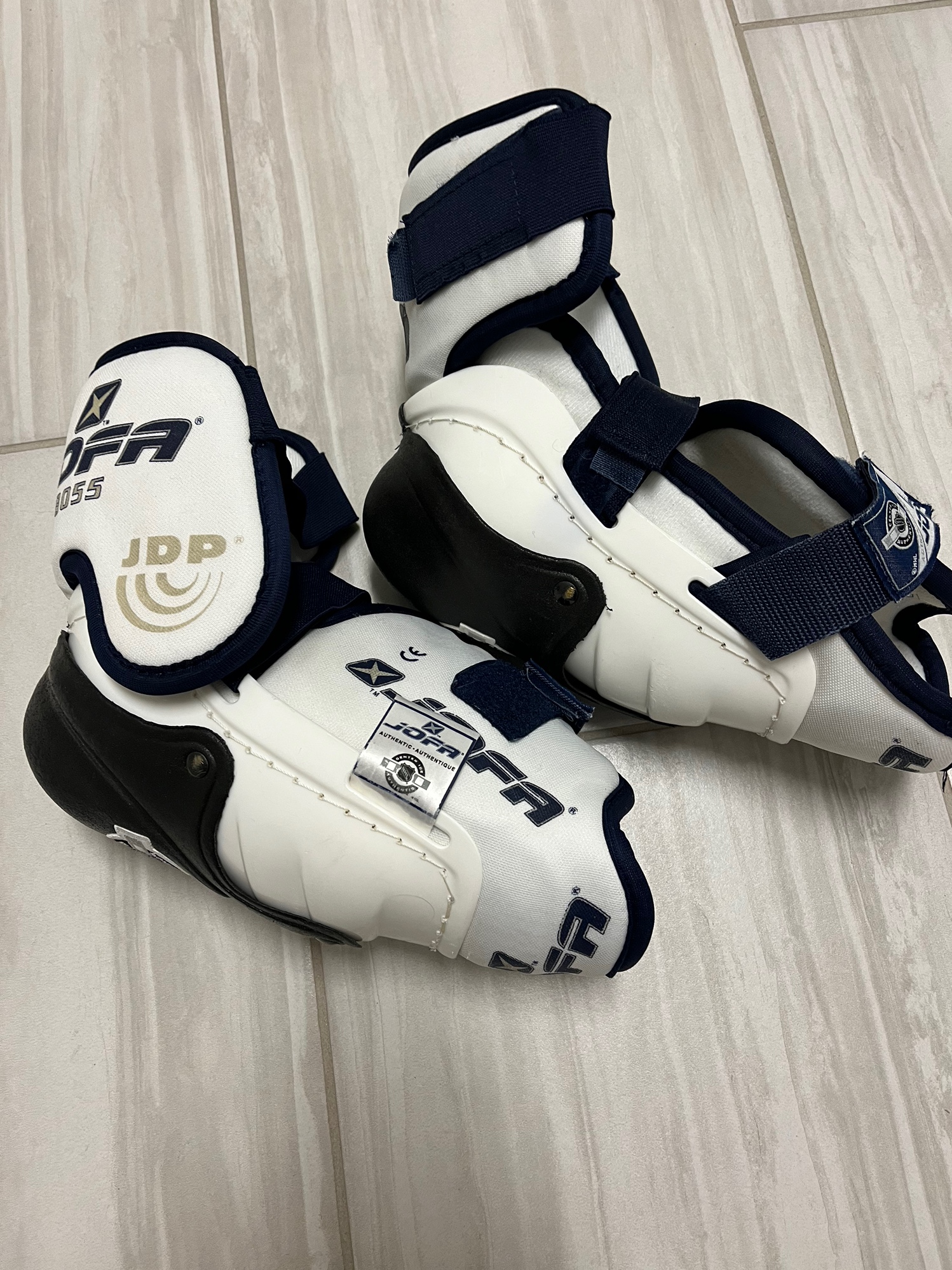 Jofa 8055 Elbow Pads | SidelineSwap