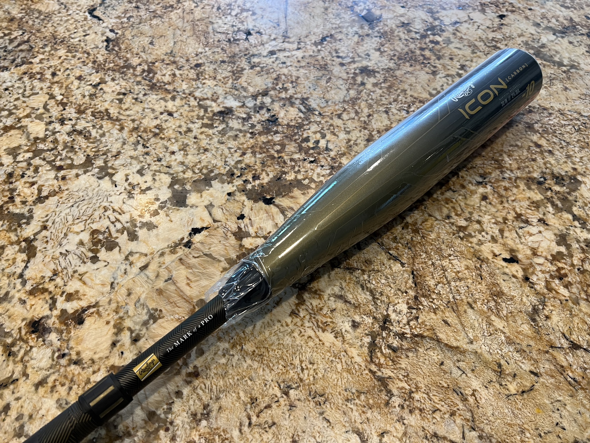 New 2023 Rawlings ICON Composite (-10) 30” 20 oz Still In Wrapper ...