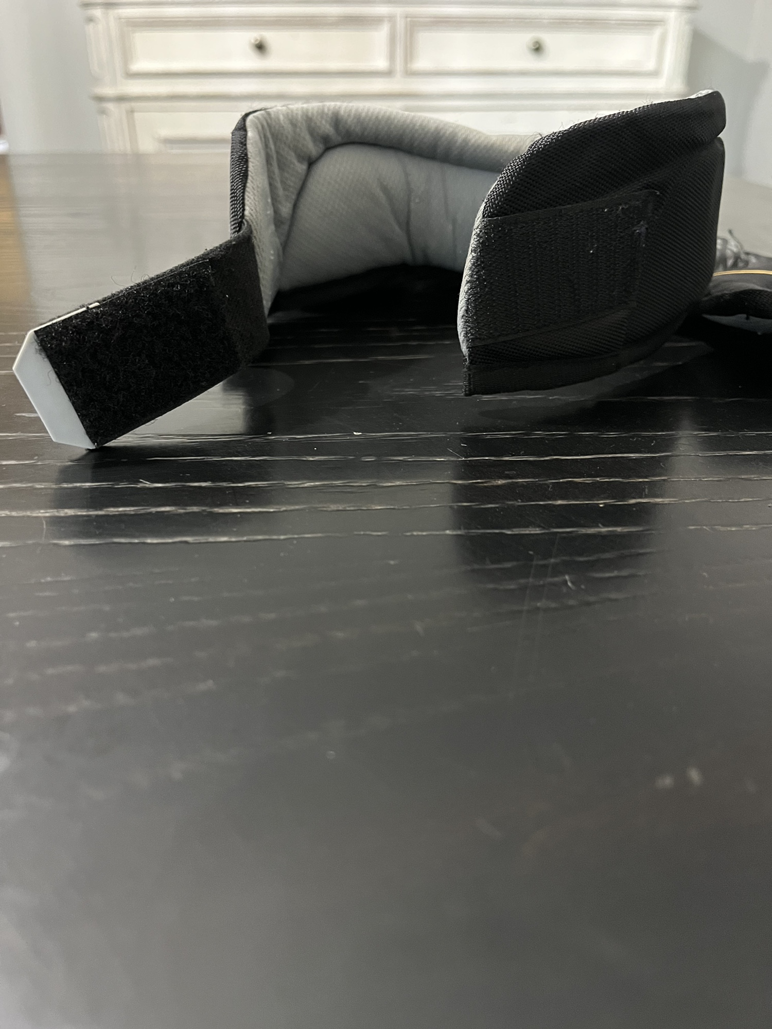 Bauer Supreme Neck Guard With Bib | SidelineSwap