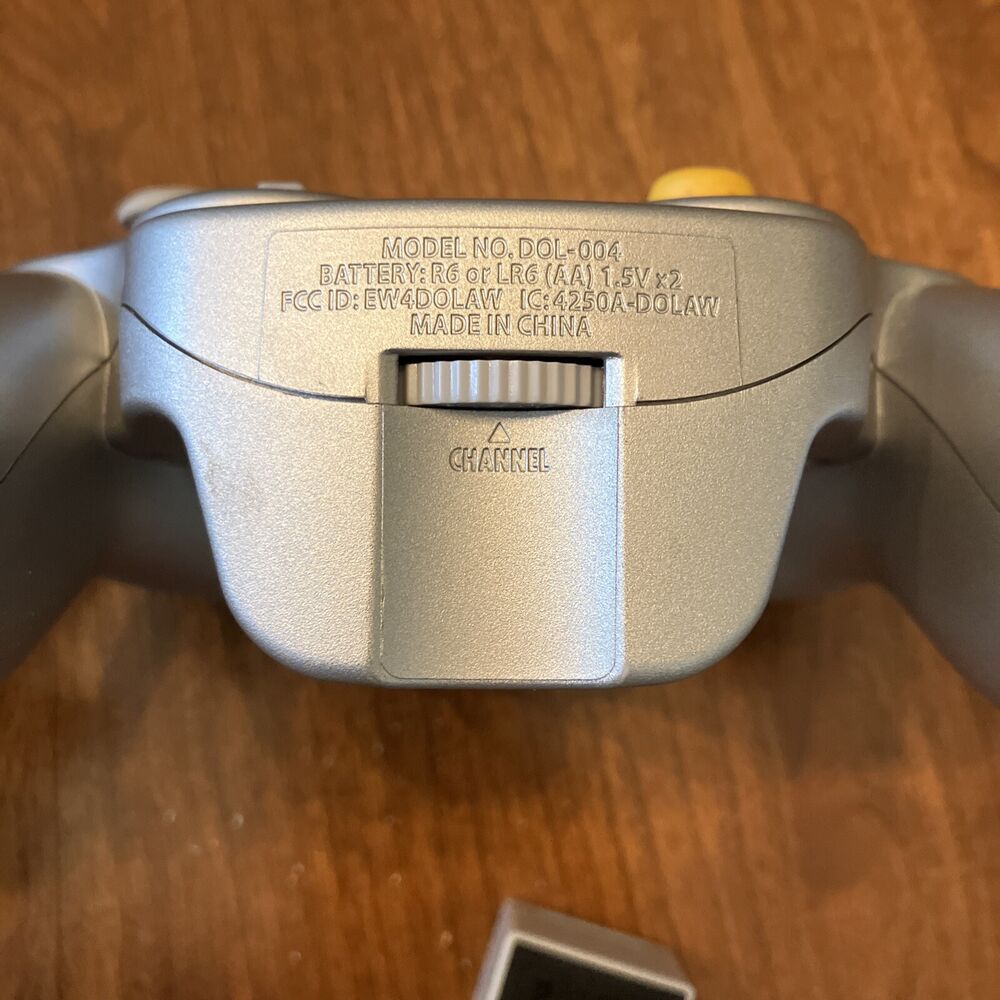 Nintendo GameCube Silver Wavebird Wireless Controller w/Receiver ...