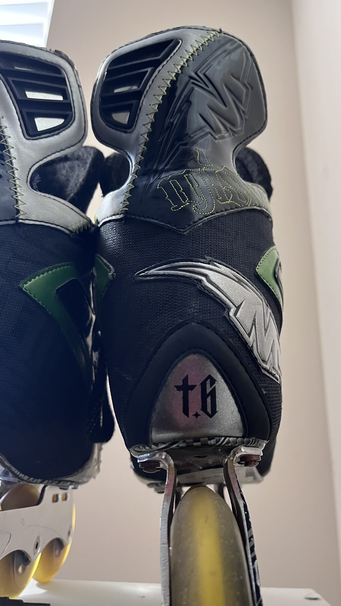 Mission Axiom T6 Size 6D Inline Roller Hockey Skates | SidelineSwap