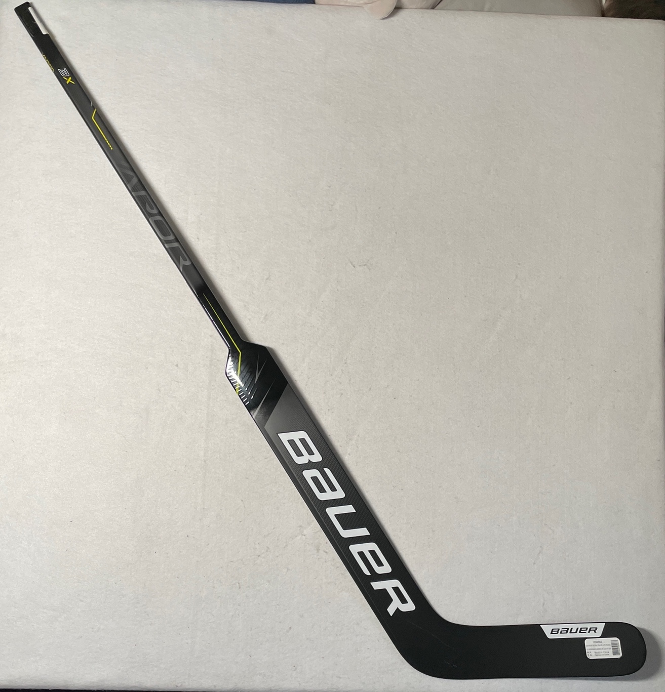 NEW Bauer Vapor 3X Goalie Stick Intermediate 24” P31 Black | SidelineSwap