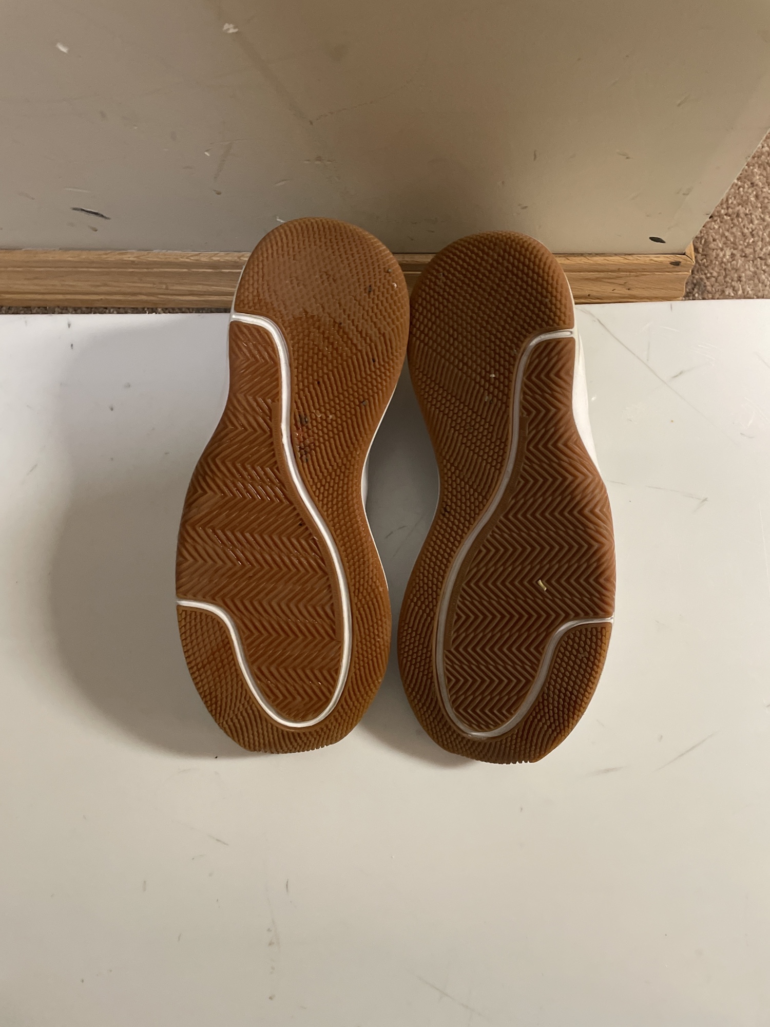 New Balance Freeze V4 box lacrosse shoes | SidelineSwap