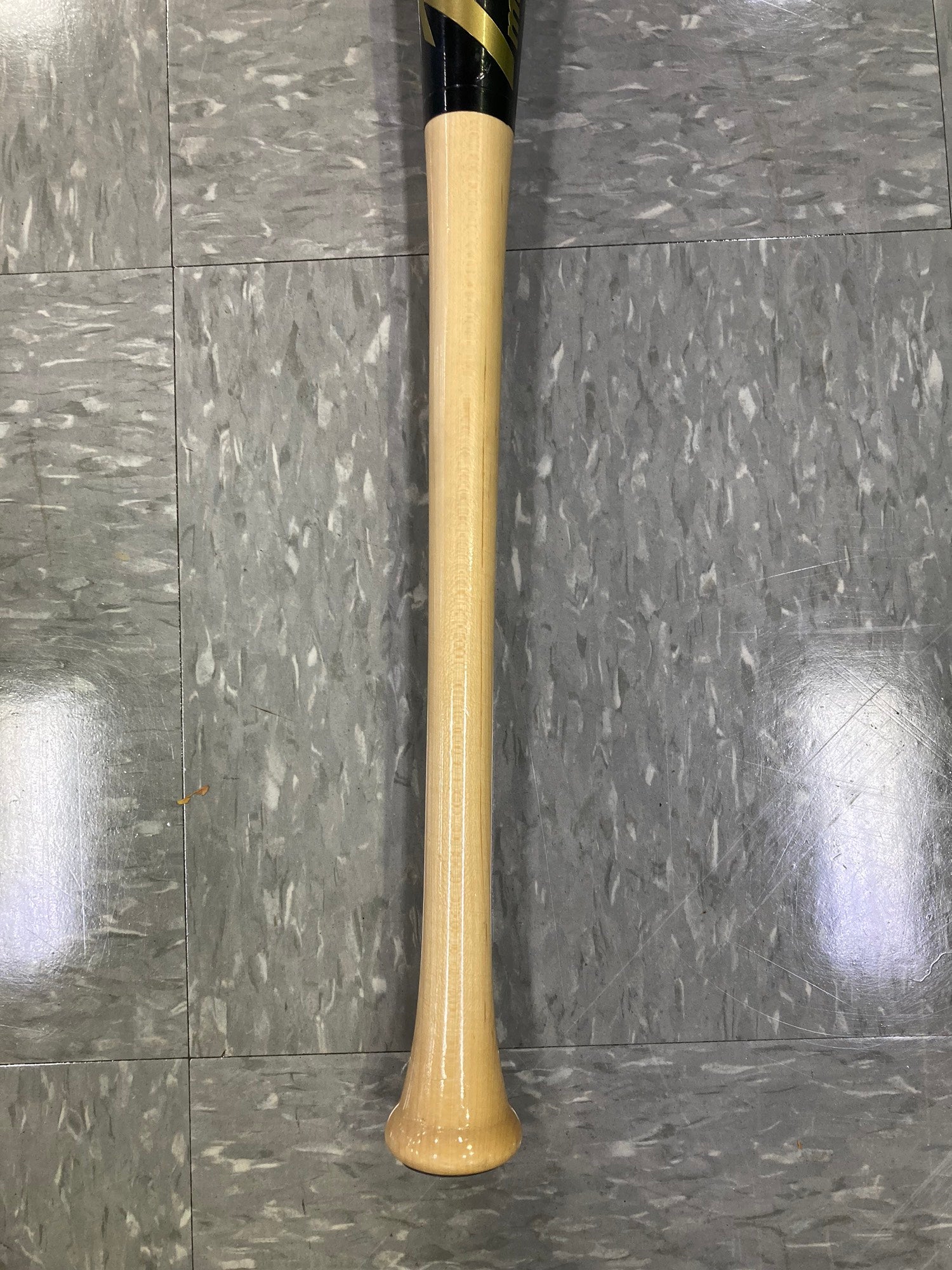 Used Marucci AP5 Wood Bat -10 18OZ 28" | SidelineSwap