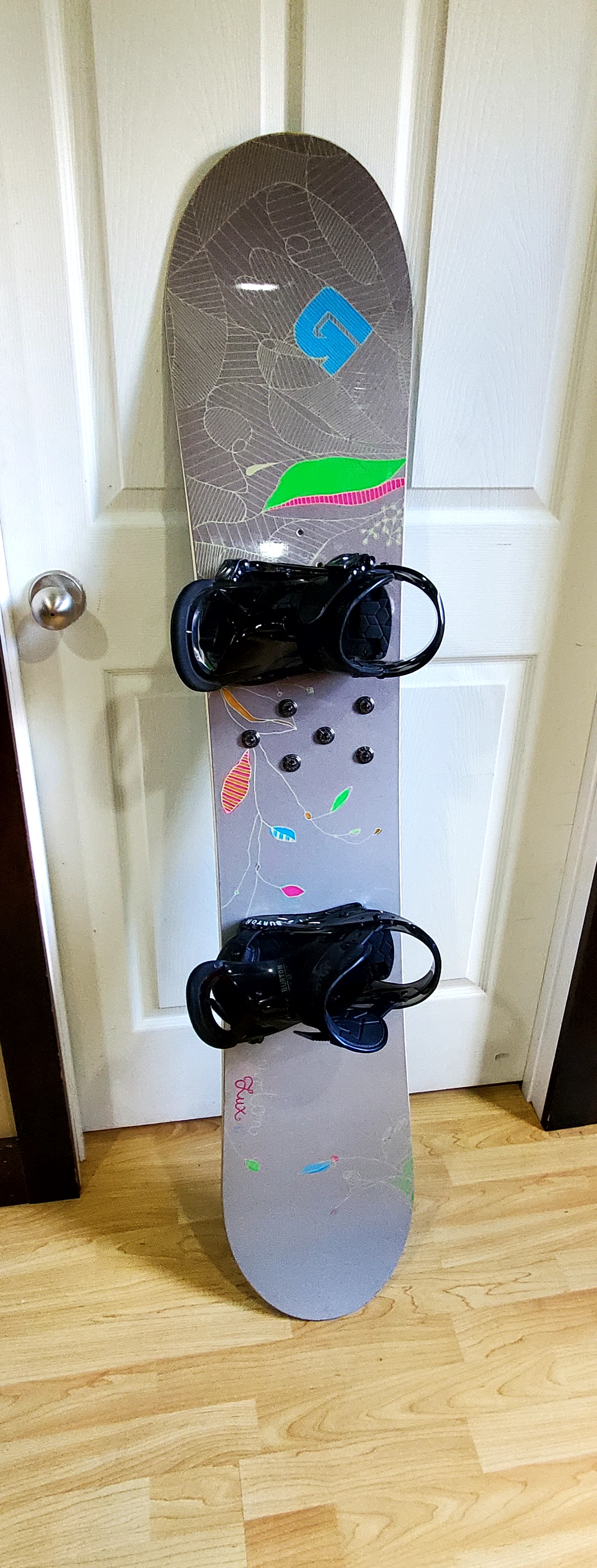 Used Women's Burton Snowboard All Mountain With Bindings True Twin ...