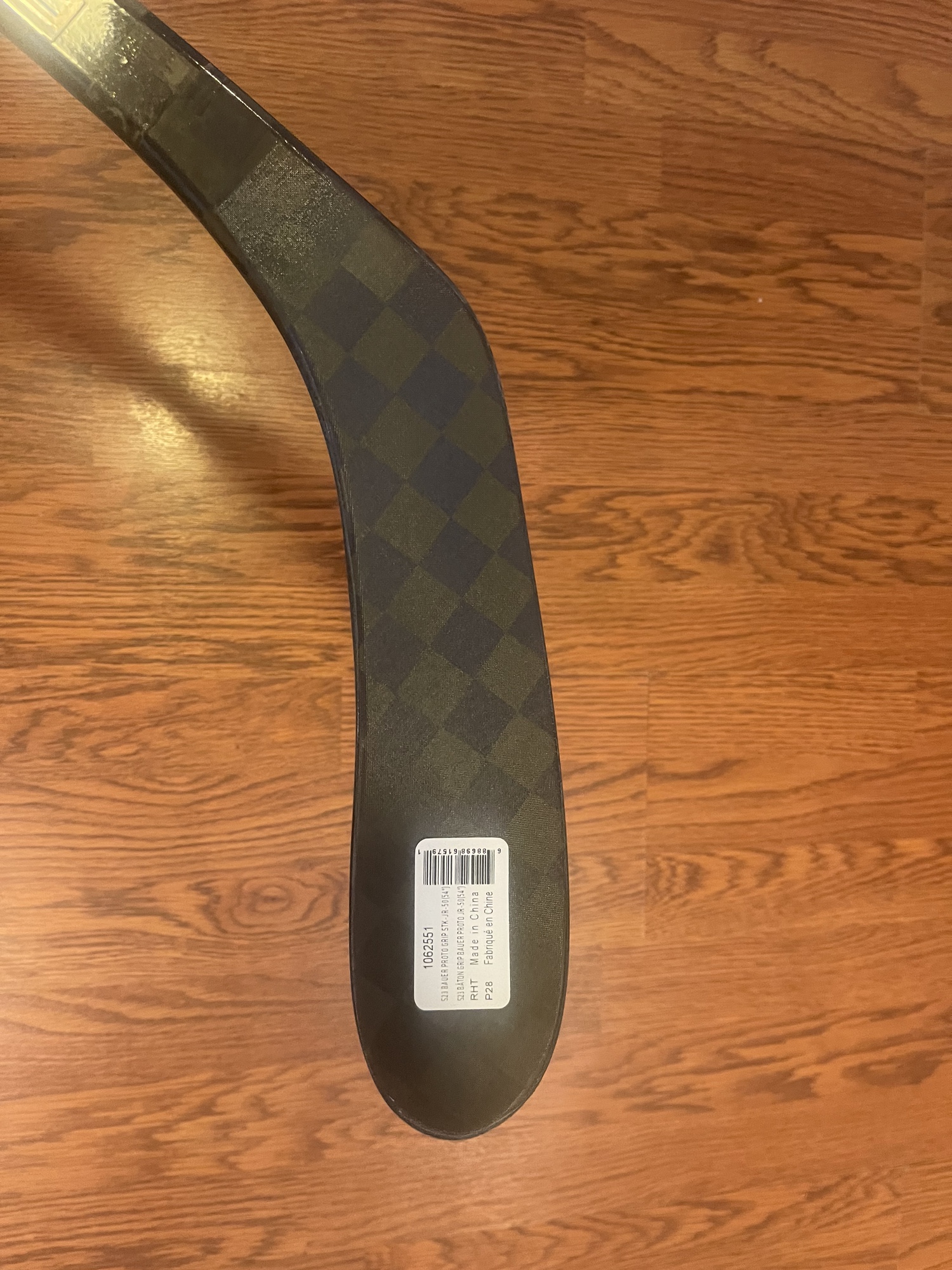 Junior Right Handed P28 Proto-R Hockey Stick | SidelineSwap