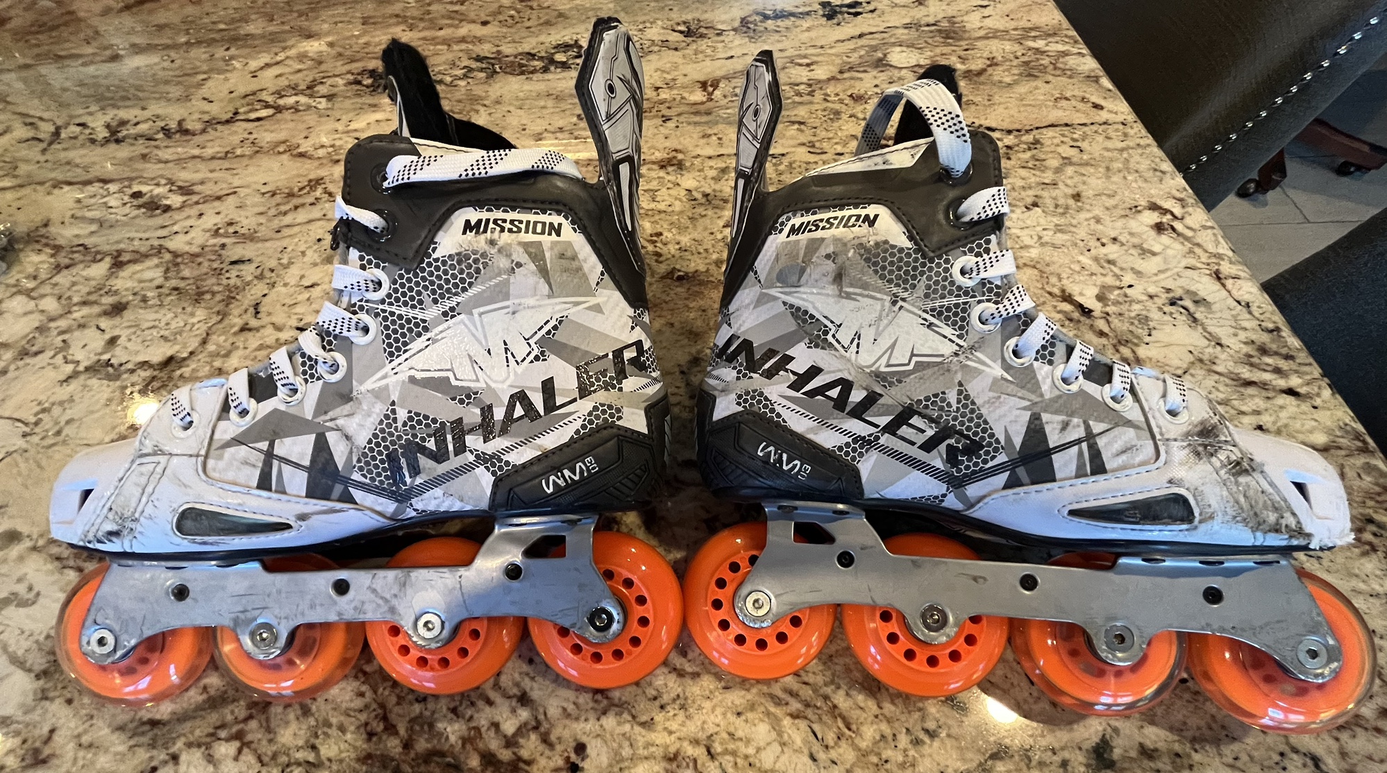 Mission Inhaler WM03 Size 5 New Wheels, Bearings & Laces | SidelineSwap
