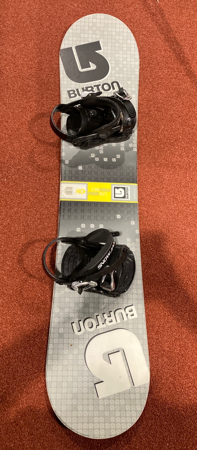 Used Kid's 121 - 125 cm Burton LTR Snowboard All Mountain Yes Shape ...