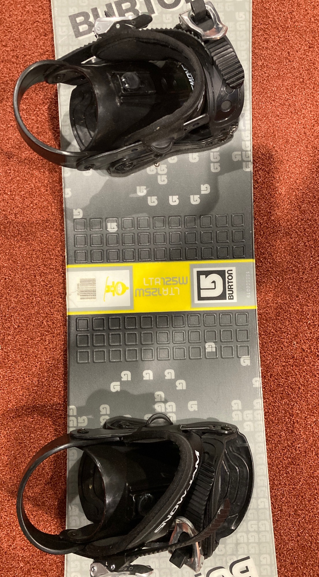 Used Kid's 121 - 125 cm Burton LTR Snowboard All Mountain Yes Shape ...