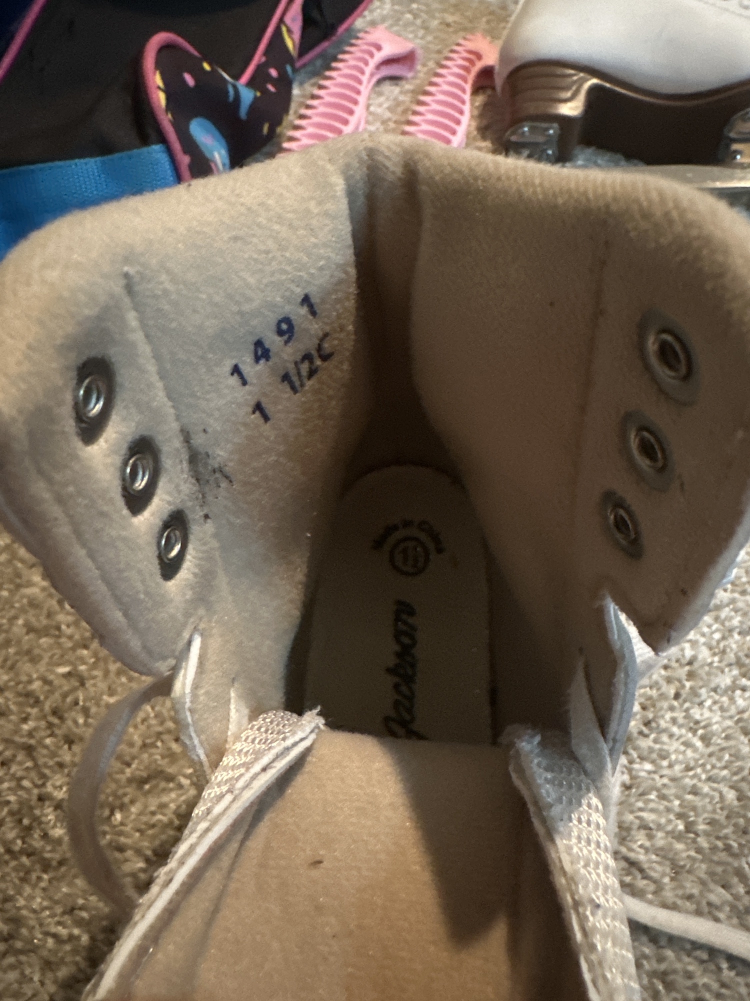 Jackson Ultima Figure Skates Girls Size 1 1/2 | SidelineSwap