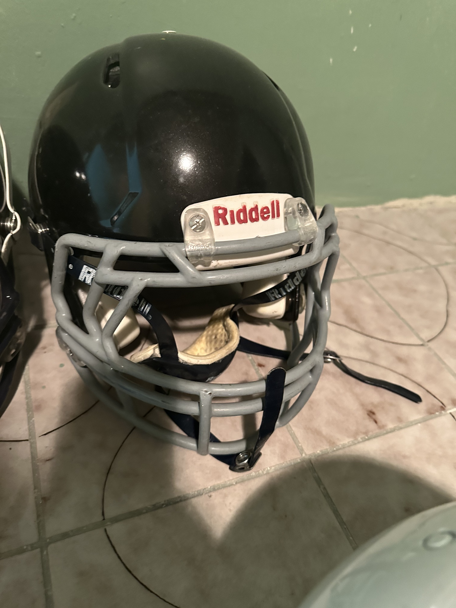 10 Riddell speed size large adult 2023 | SidelineSwap