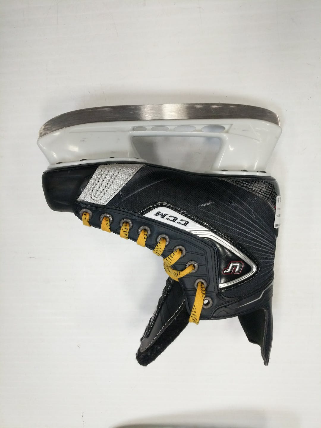 Used Ccm U Junior 02 Ice Hockey Skates | SidelineSwap