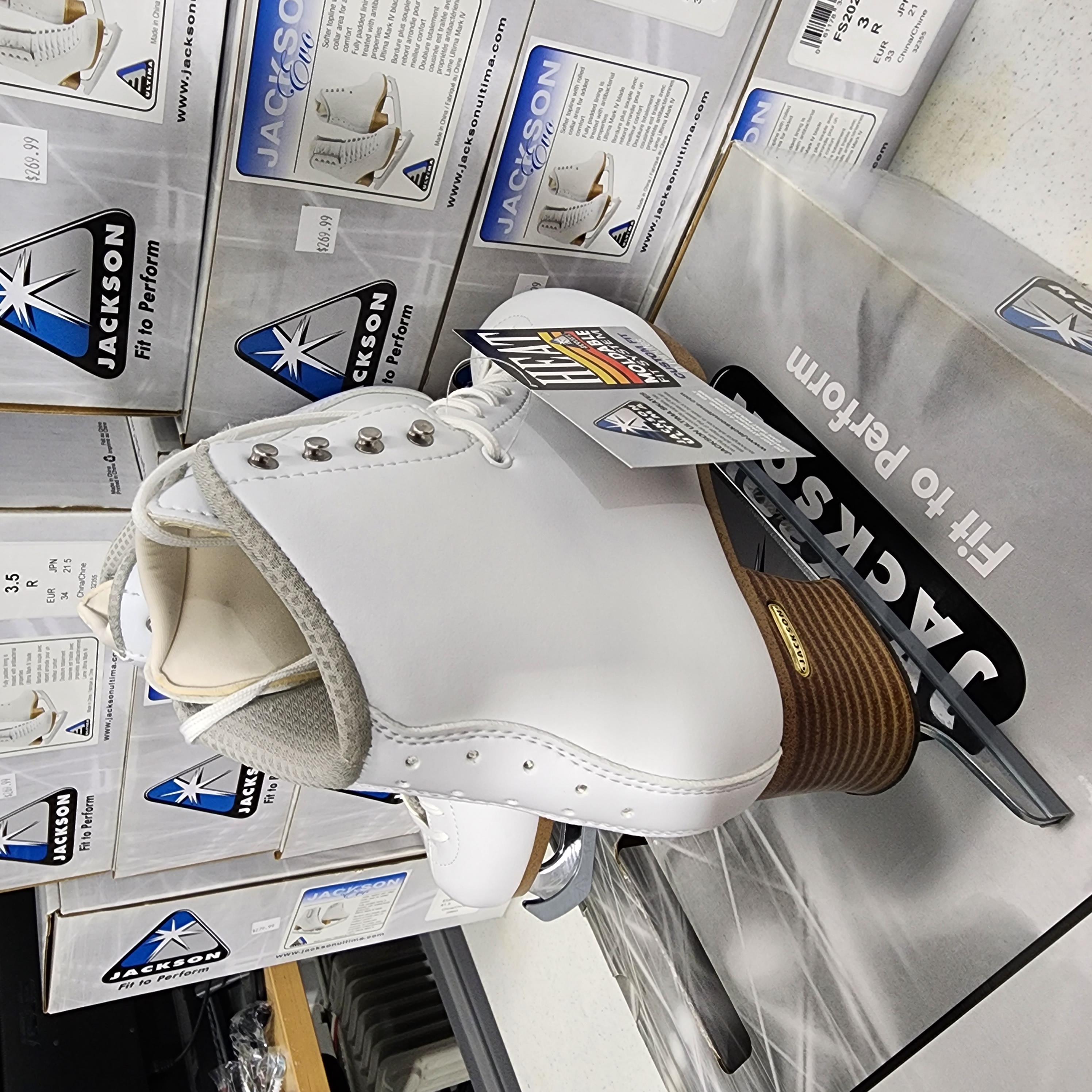 New Jackson Ultima Evo Womens Figure Skates Size 4 Regular Width
