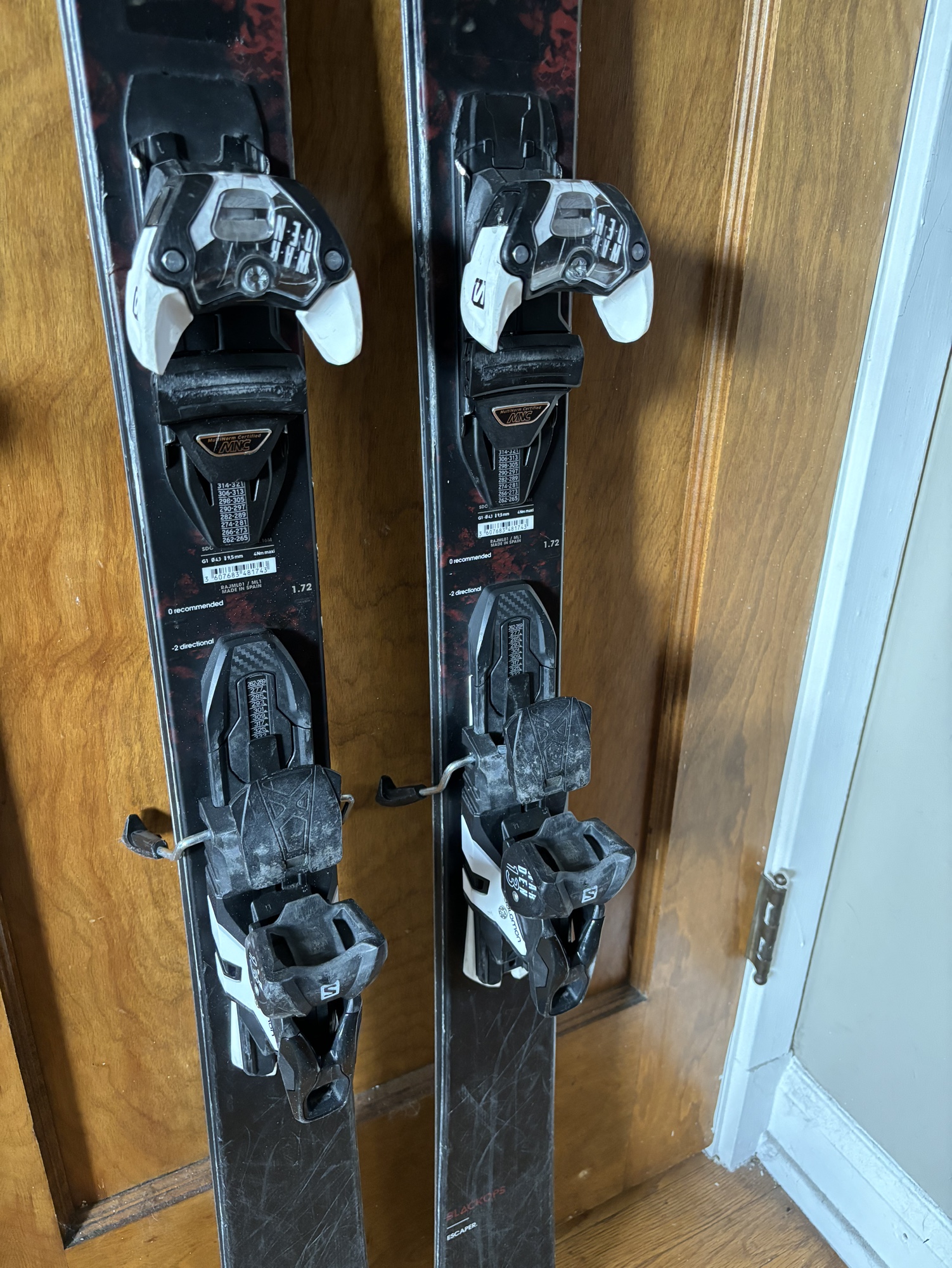 Rossignol Black Ops Escaper with Adjustable Salomon Warden 13 MNC ...