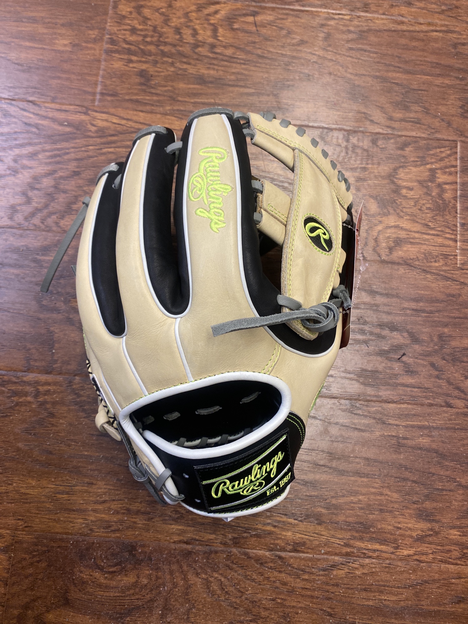 New Rawlings Right Hand Throw 11.75" Heart of the Hide Baseball Glove PRO315-13BCO GOTM ...
