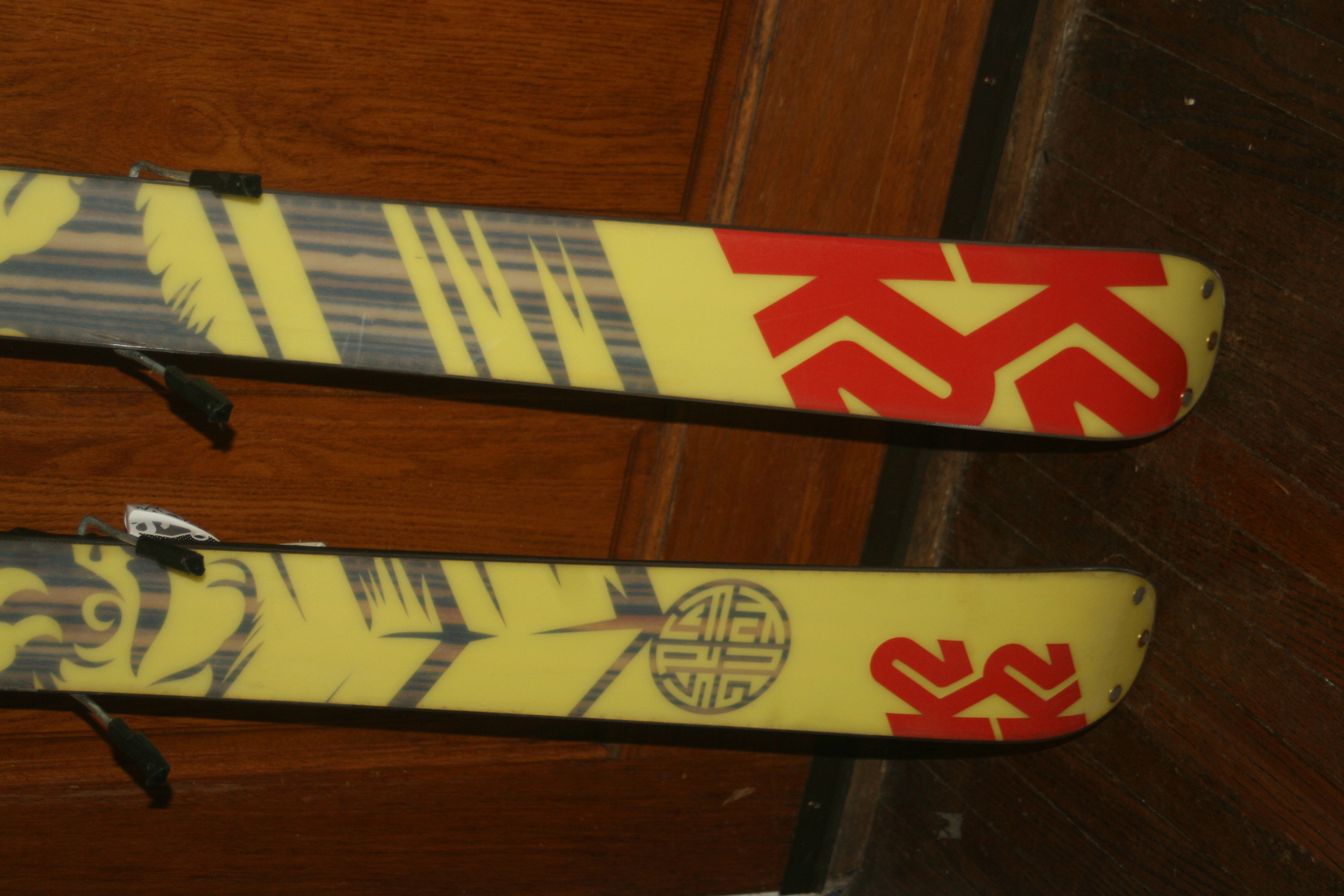 K2 95 Kung Fugas Twin Tip Skis with Salomon STH Bindings | SidelineSwap