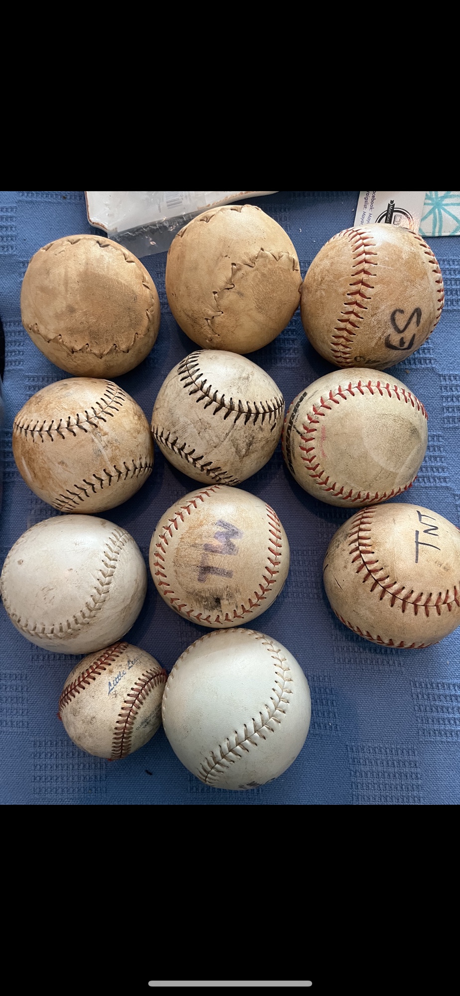 Softball balls Lot | SidelineSwap
