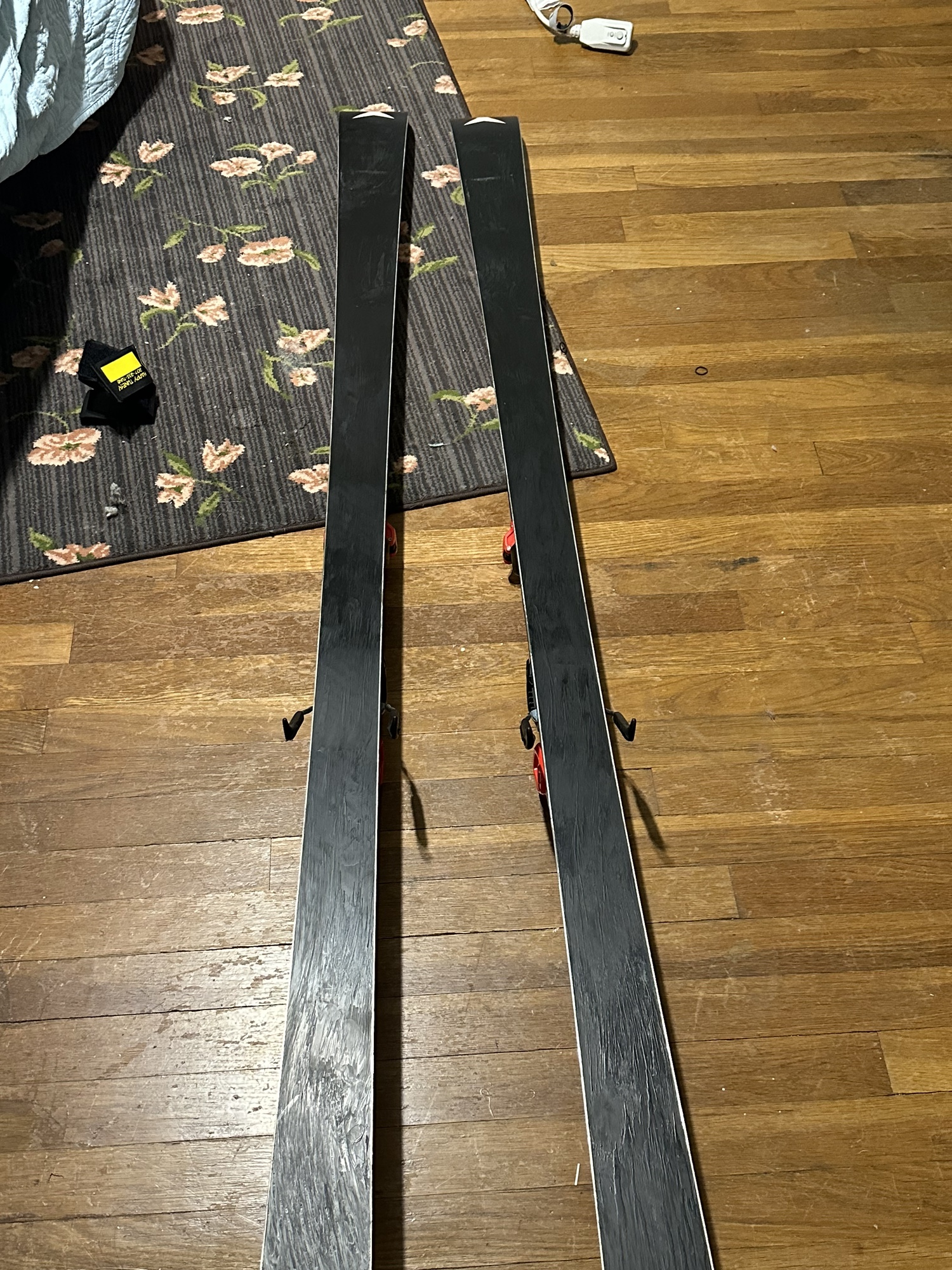 180 atomic GS skis | SidelineSwap