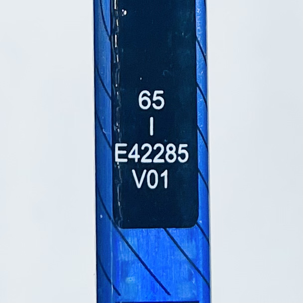 New CCM Ribcore Trigger 8 Pro Hockey Stick-RH-65 Flex (Intermediate ...