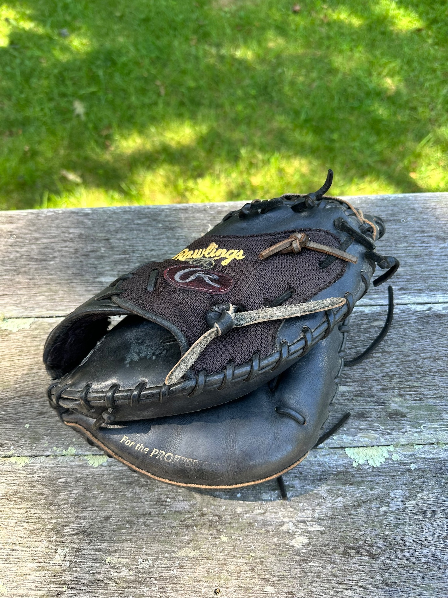 Rawlings heart or hide catchers 34” | SidelineSwap