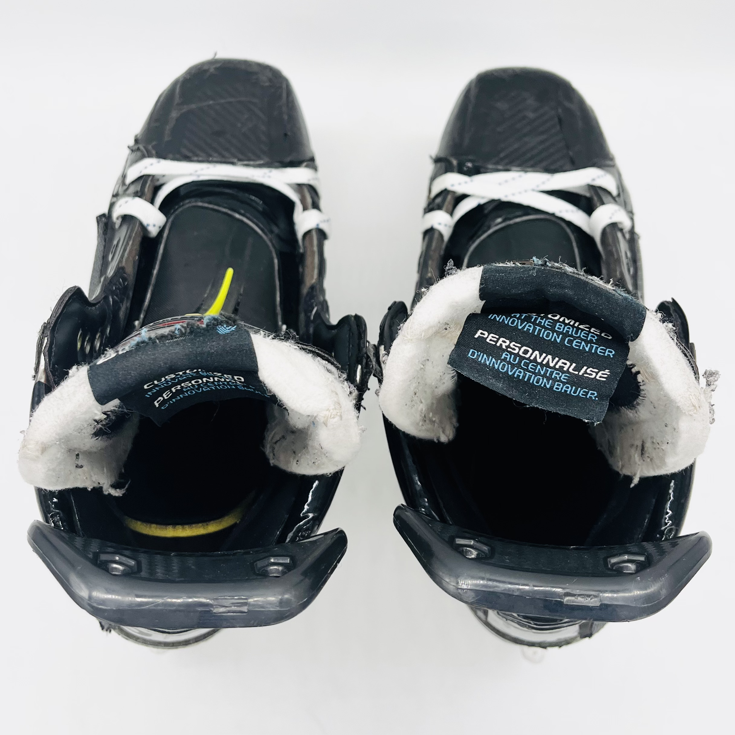 Custom Red Bauer Supreme Ultrasonic Hockey Skates-L: 8 3/4 R: 8 1/2 E/A ... Custom Red Bauer Supreme Ultrasonic Hockey Skates-L: 8 3/4 R: 8 1/2 E/A ...